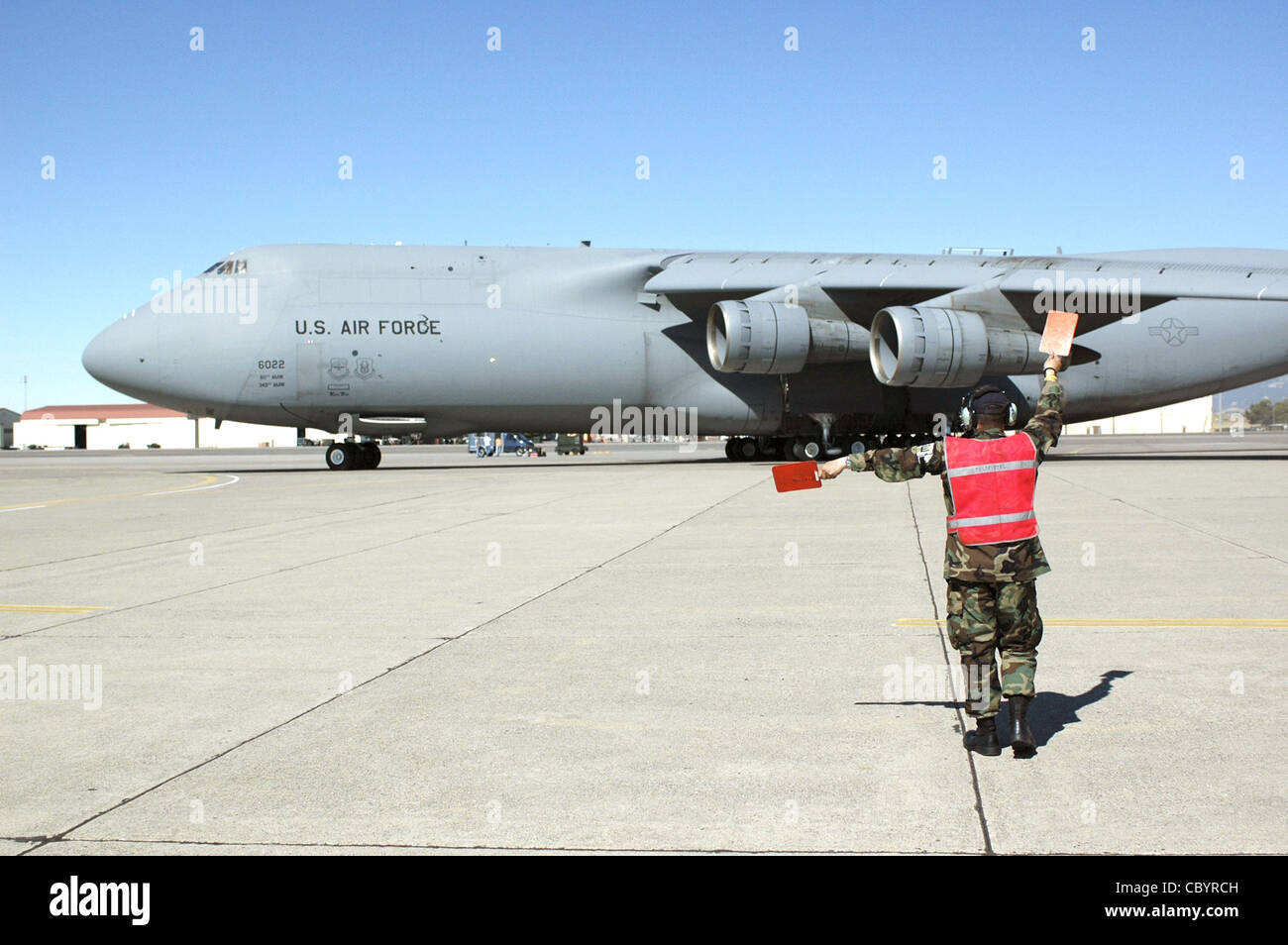 Airmen picked up team of sailors two unmanned rescue vehicles hi-res ...