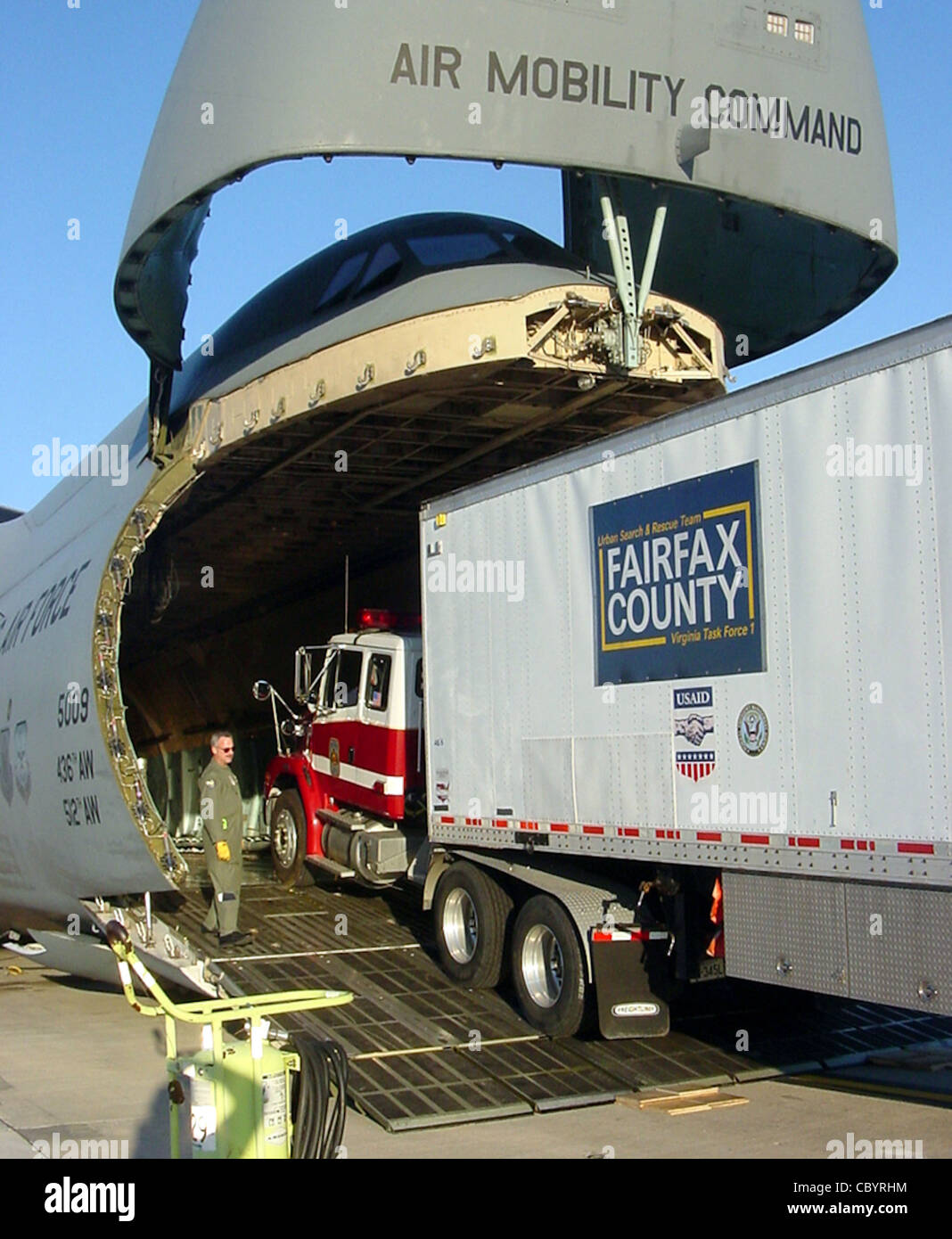 Equipment trailer search rescue team hi-res stock photography and ...