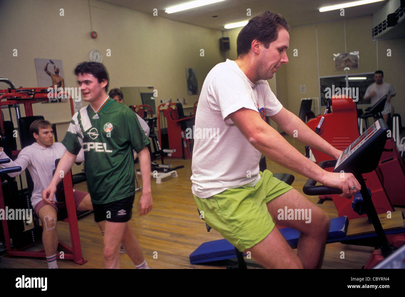 Middle aged male working out in the gym Stock Photo - Alamy