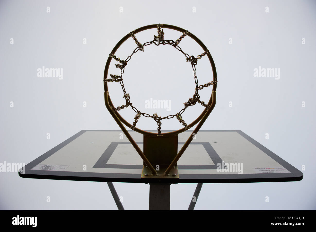 Hoop shots hi-res stock photography and images - Alamy