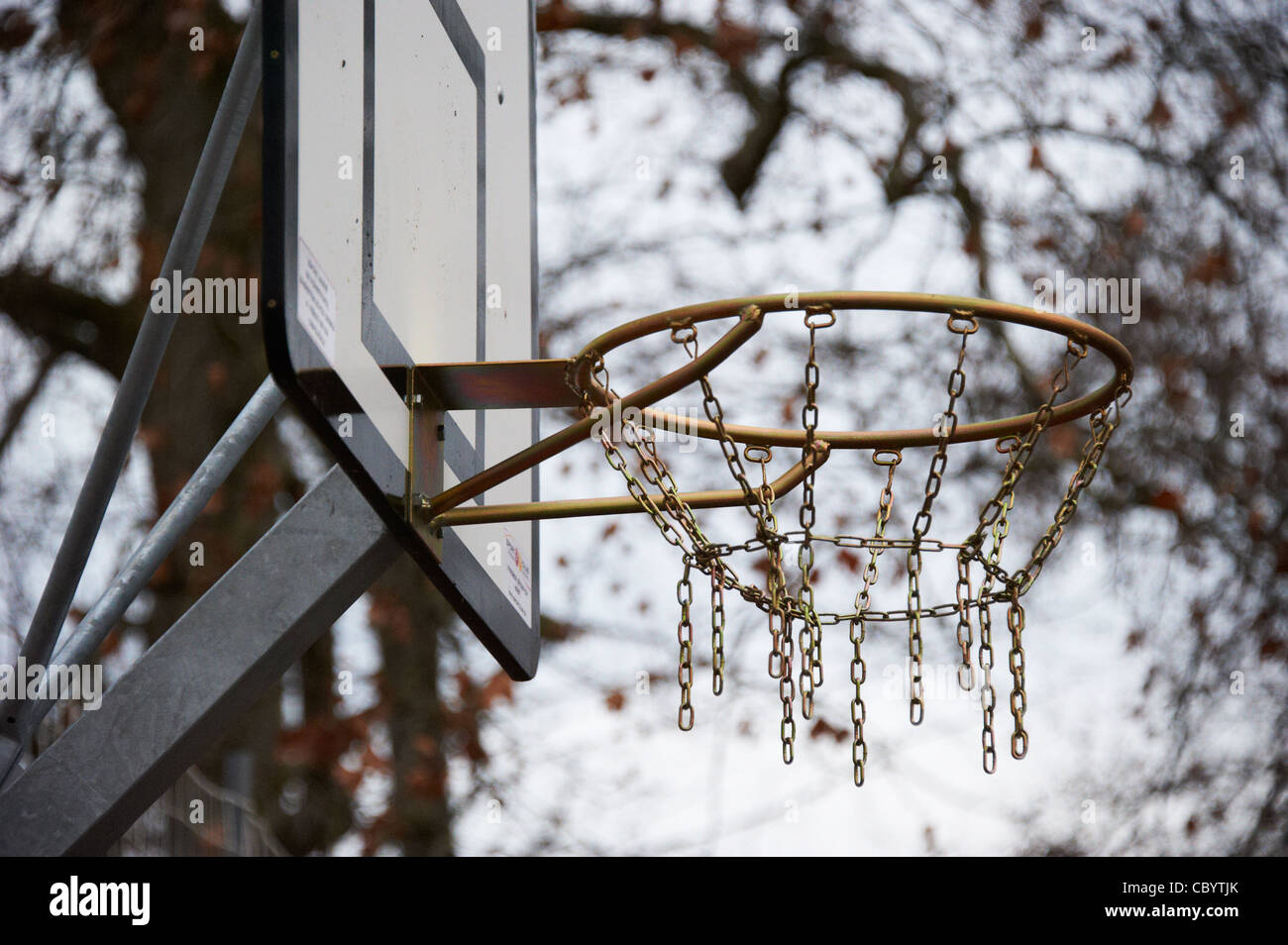 Hoop shots hi-res stock photography and images - Alamy