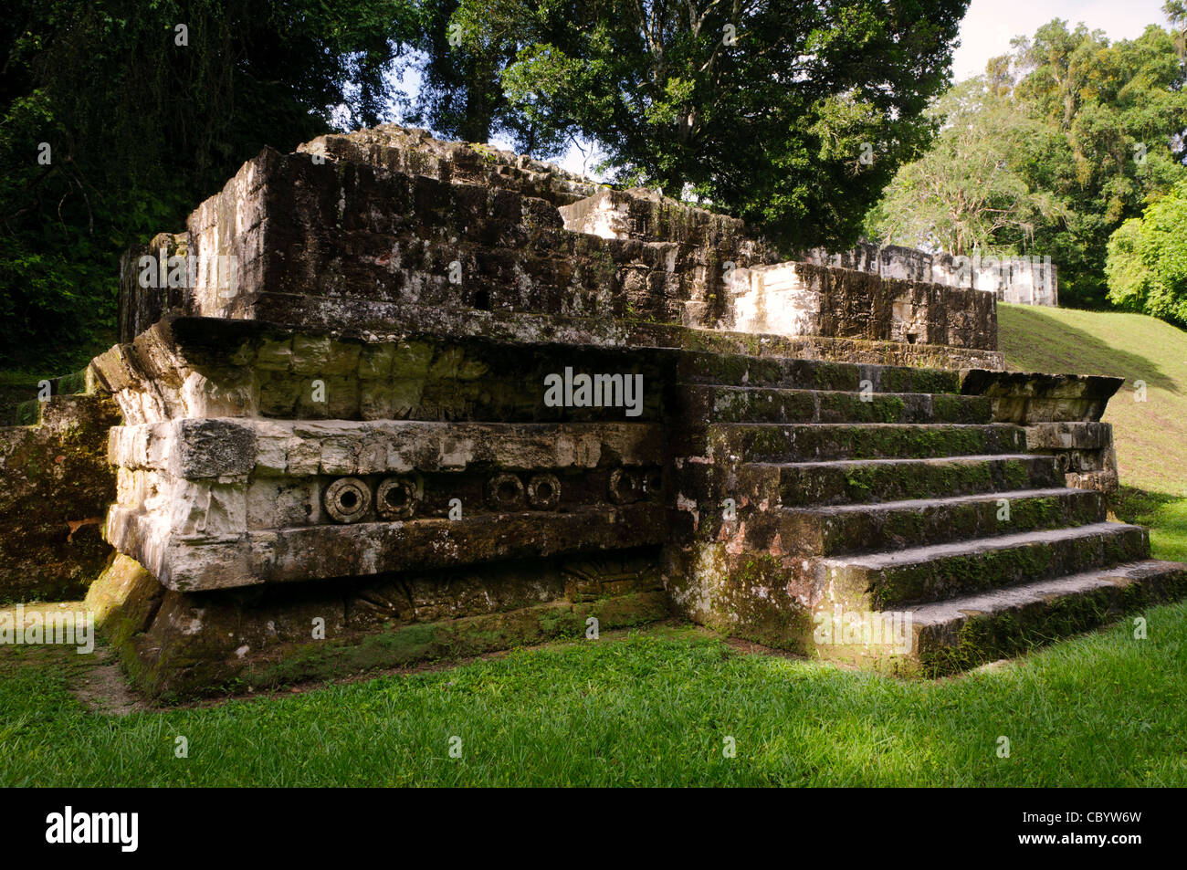 Embassy structure hi-res stock photography and images - Alamy