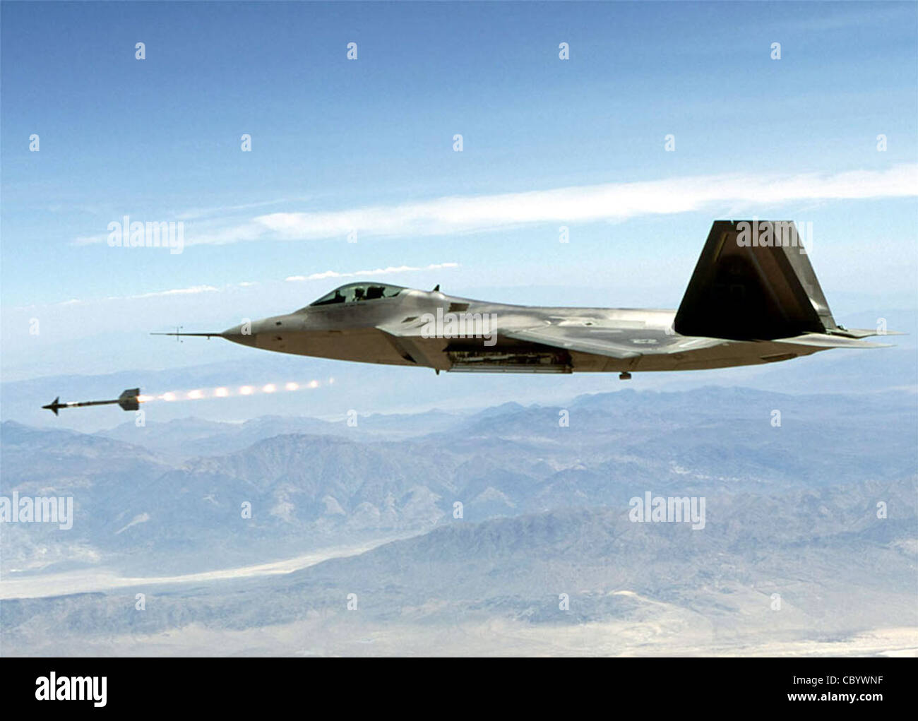 Aim 9 air to air missile hi-res stock photography and images - Alamy