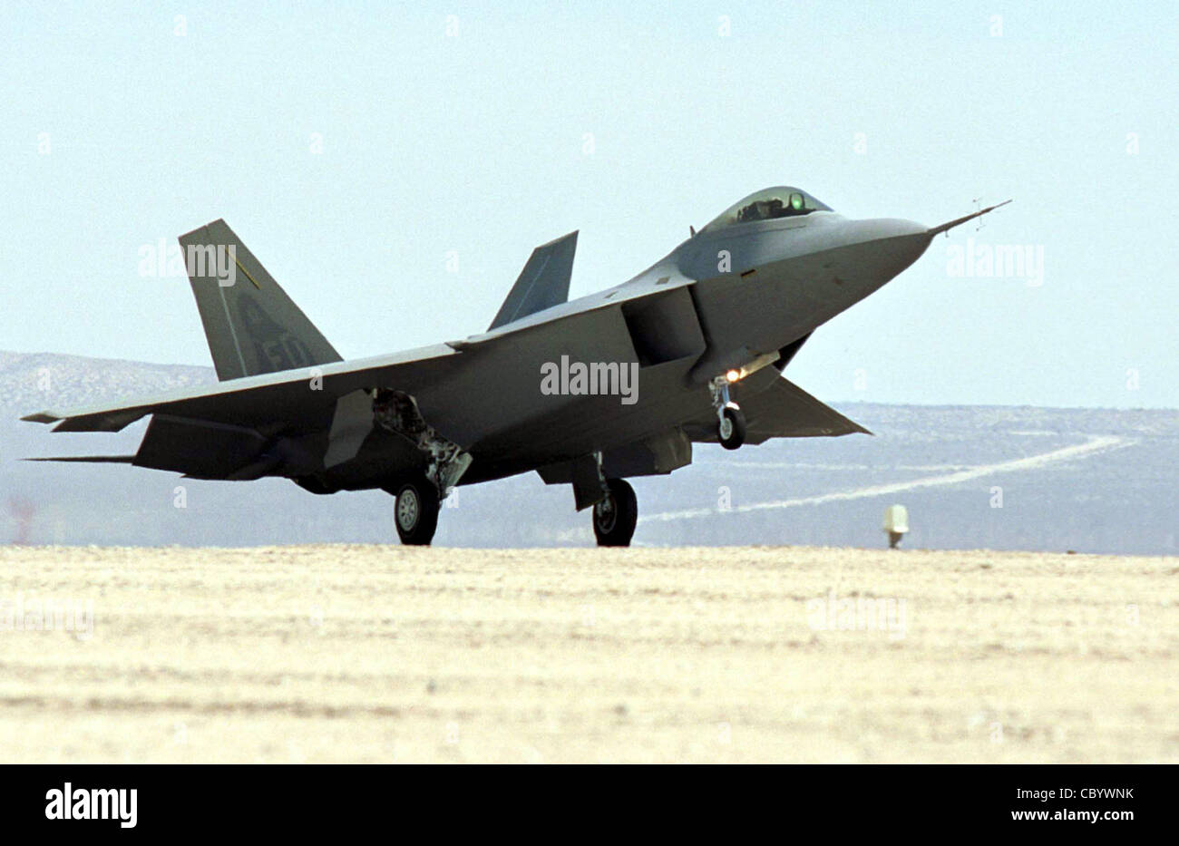 The F-22 Raptor successfully completed the 16th load static test ...