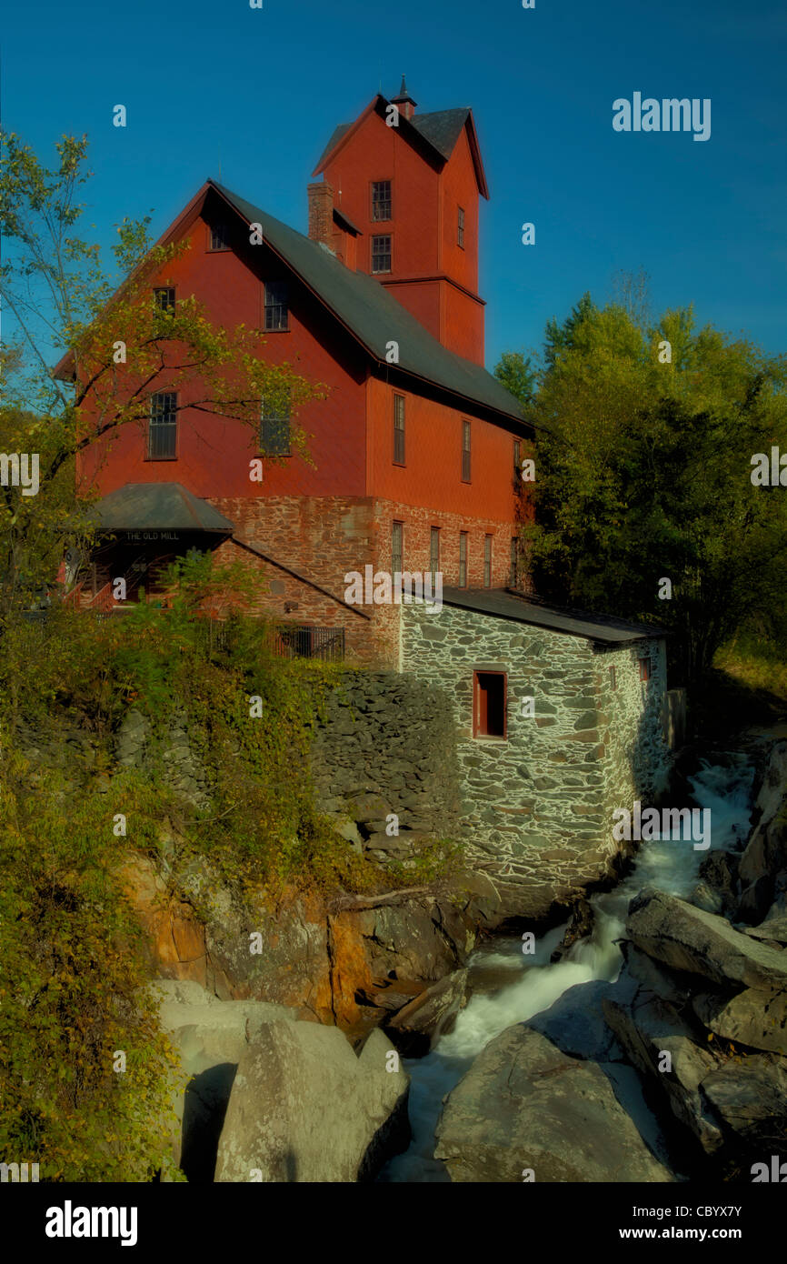 Old red mill jericho hi-res stock photography and images - Alamy