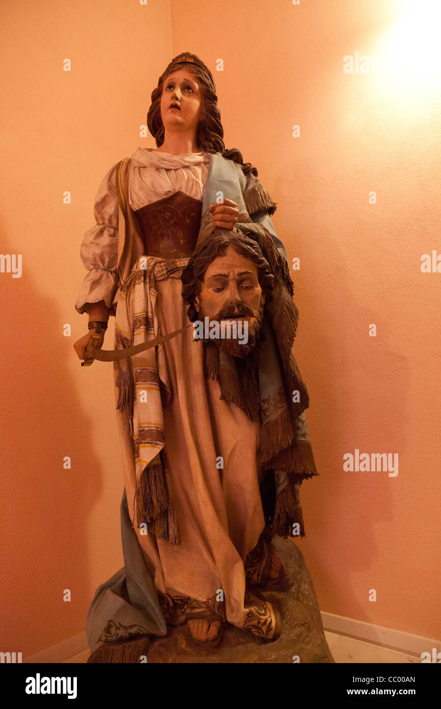 Woman decapitated head hi-res stock photography and images - Alamy