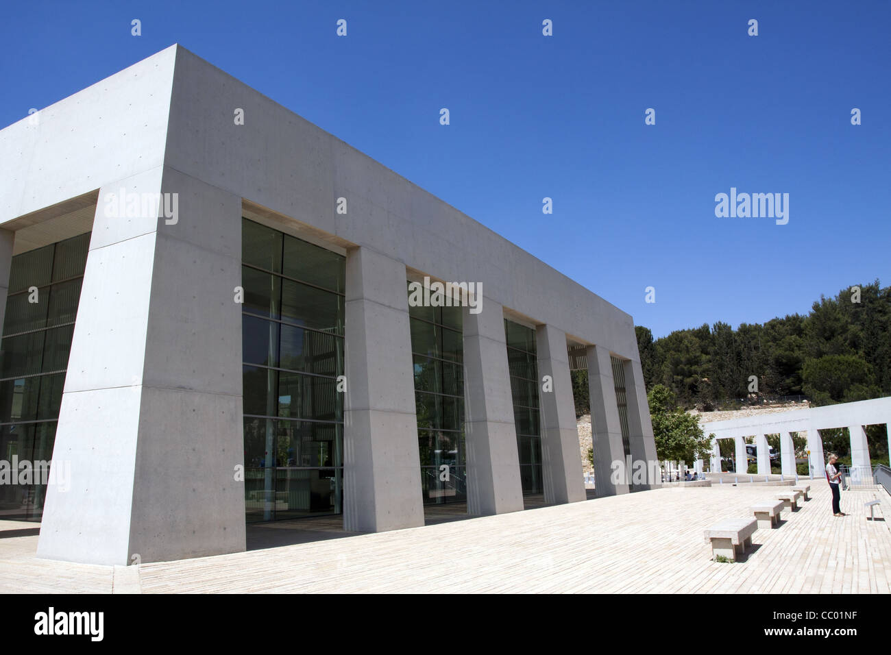 YAD VASHEM MEMORIAL BUILT IN 1953 IN MEMORY OF THE JEWISH VICTIMS OF ...