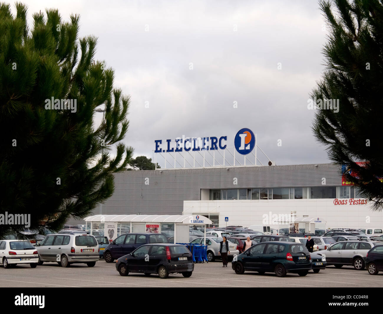 Leclerc supermarket hi-res stock photography and images - Alamy