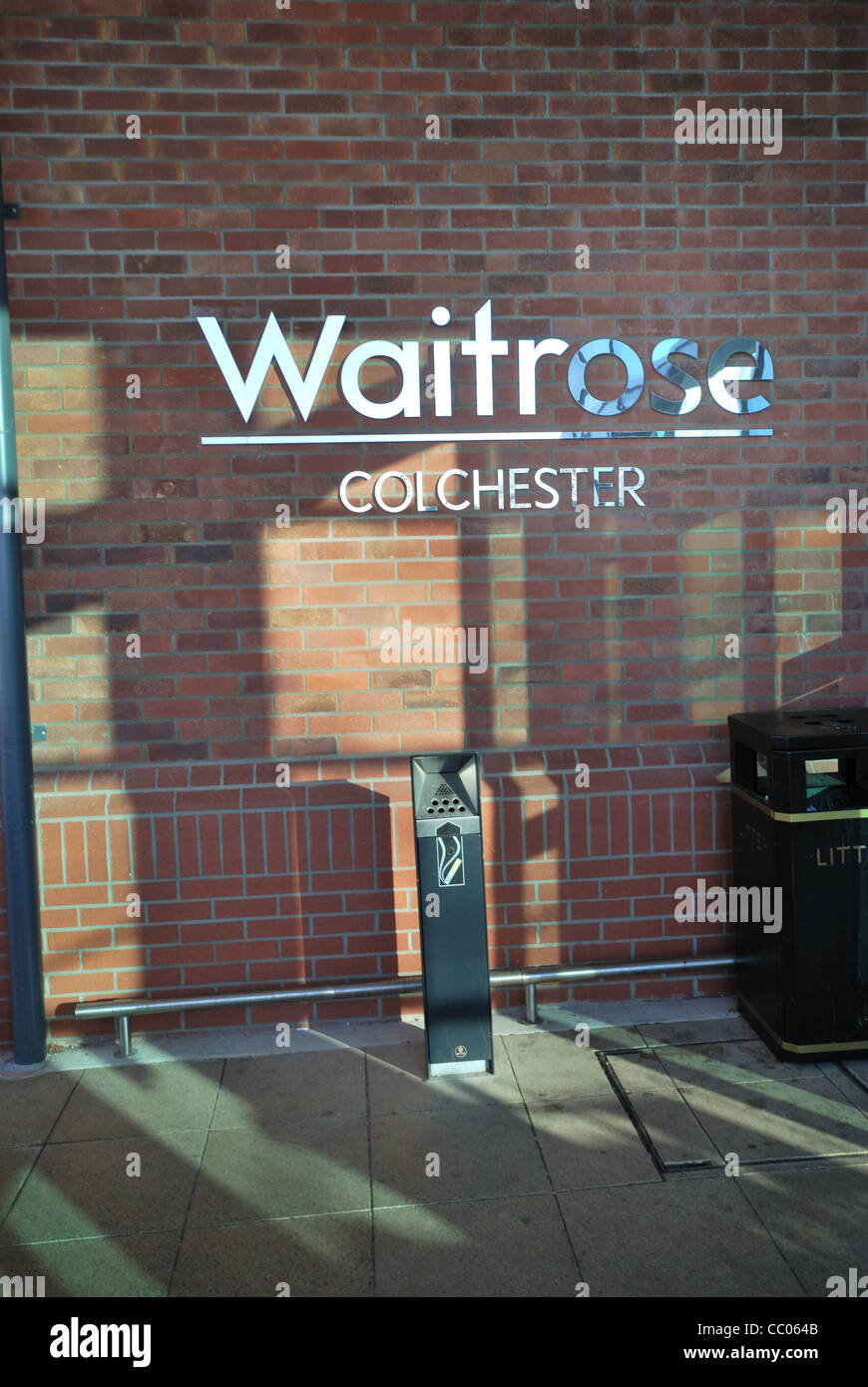 Colchester sign hi-res stock photography and images - Alamy