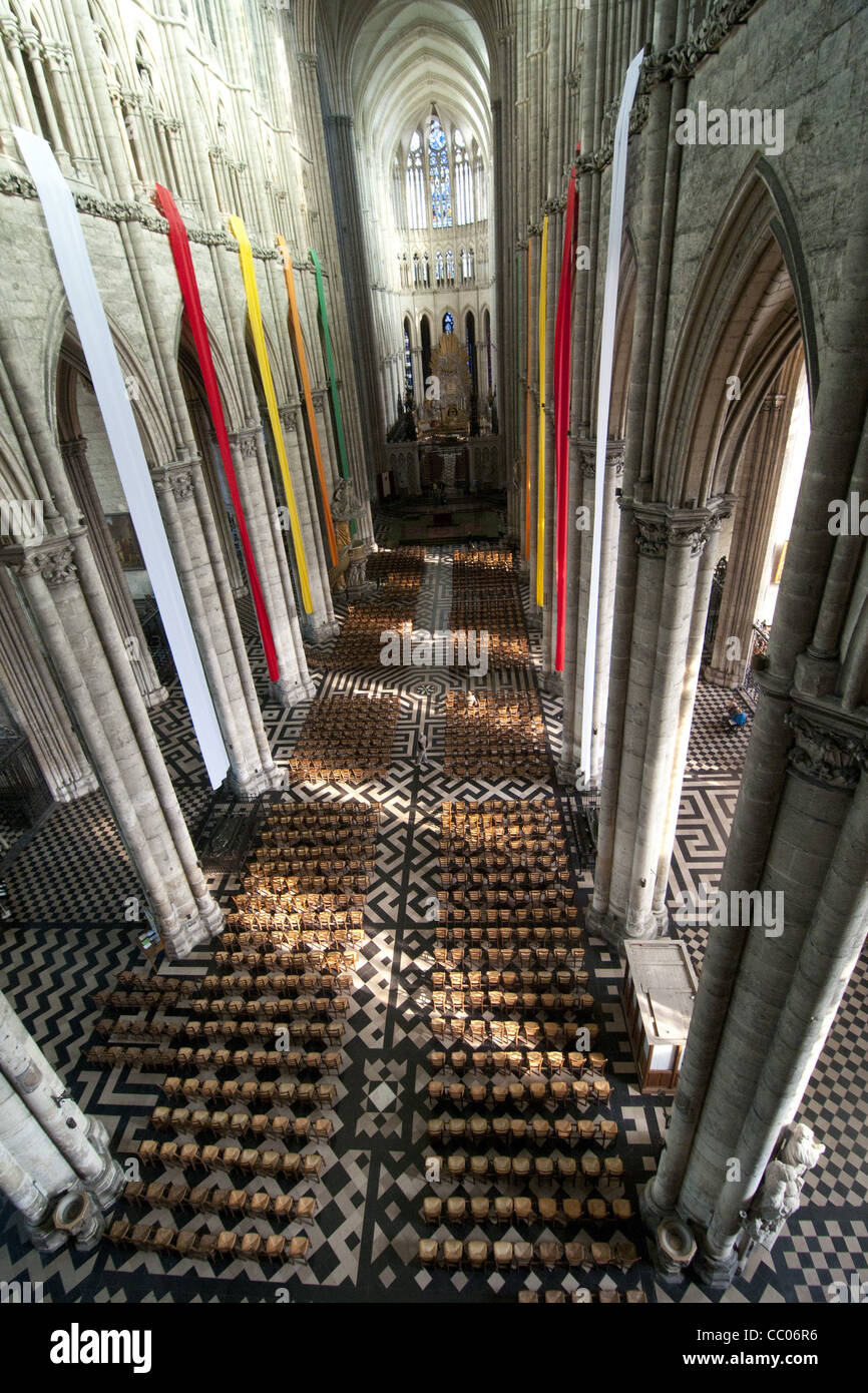 Pavement maze hi-res stock photography and images - Alamy