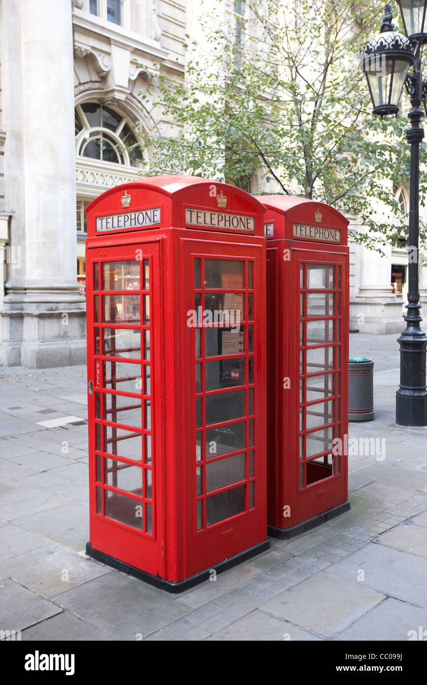 Traditional Uk Phone Boxes High Resolution Stock Photography and Images ...