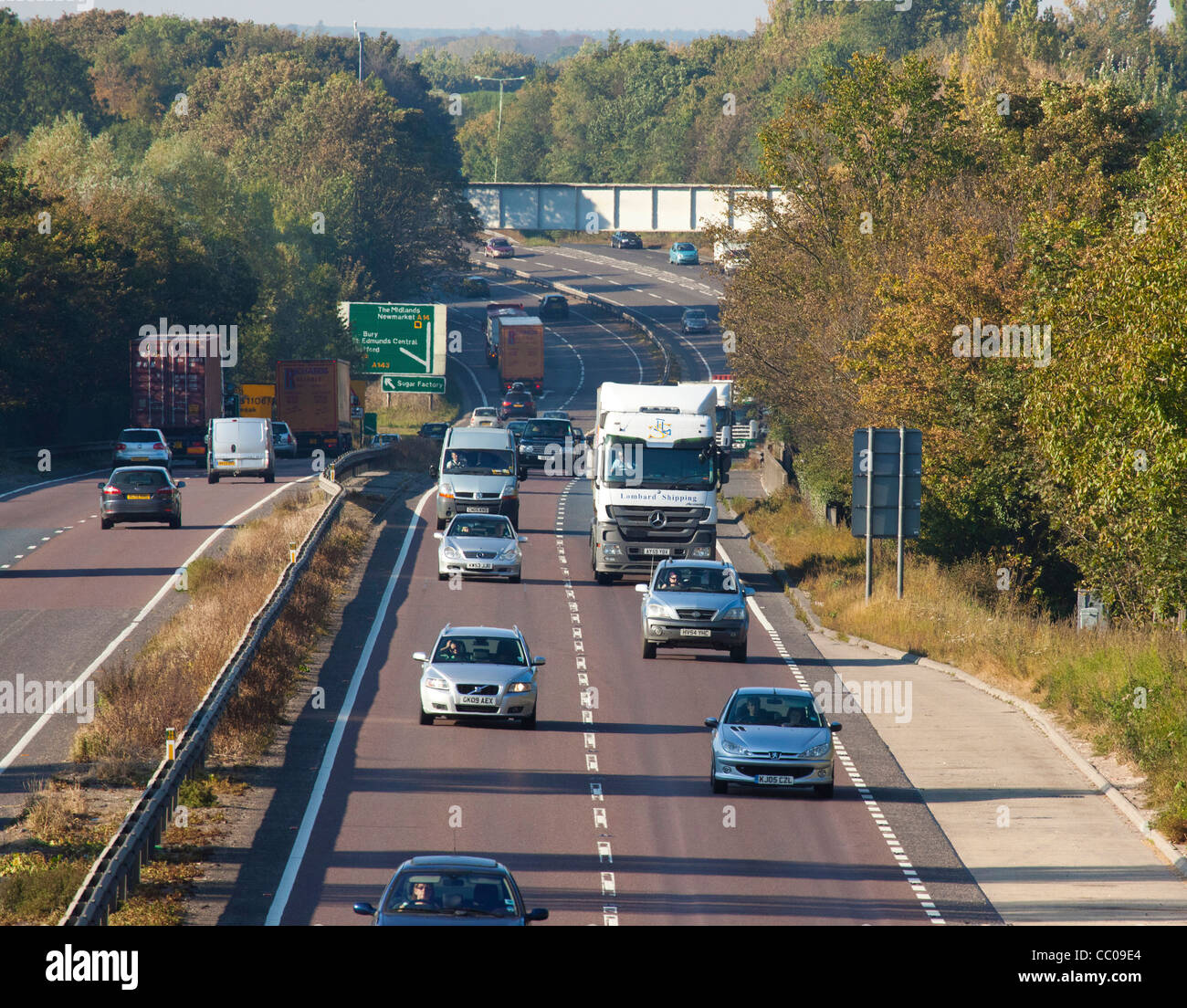 A14 dual carriageway road at Bury St Edmunds, Suffolk, UK Stock Photo ...