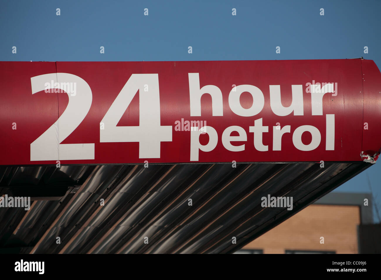 24 Hour Petrol Station In A Shopping Centre Stock Photo Alamy 24-hour-petrol-station-in-a-shopping-centre-stock-photo-alamy