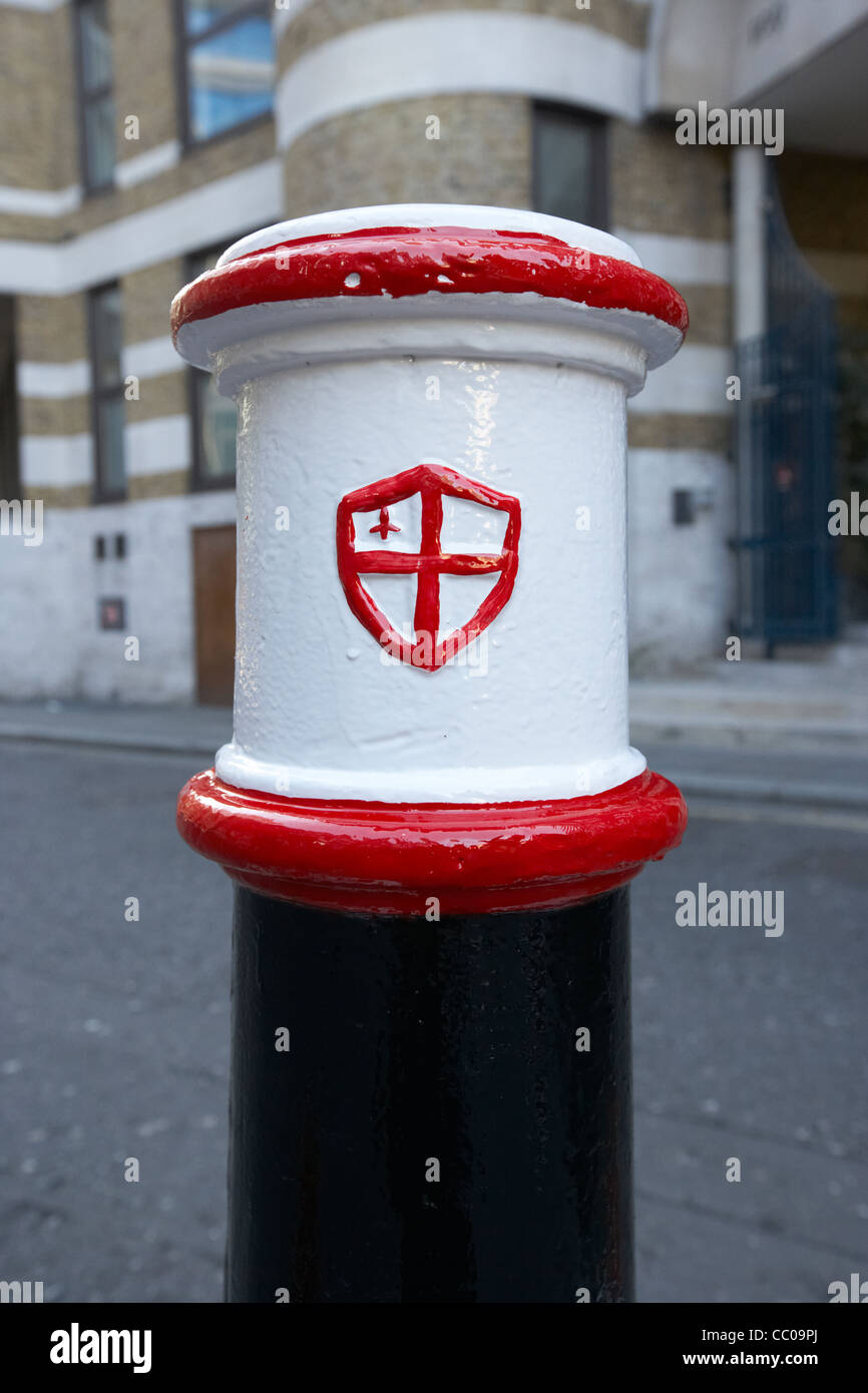 freshly painted city of London street bollard England UK United kingdom ...