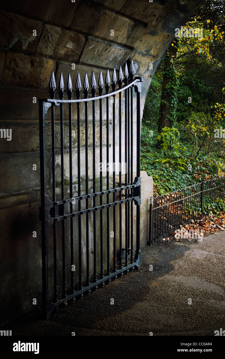 Open gate in London Stock Photo - Alamy
