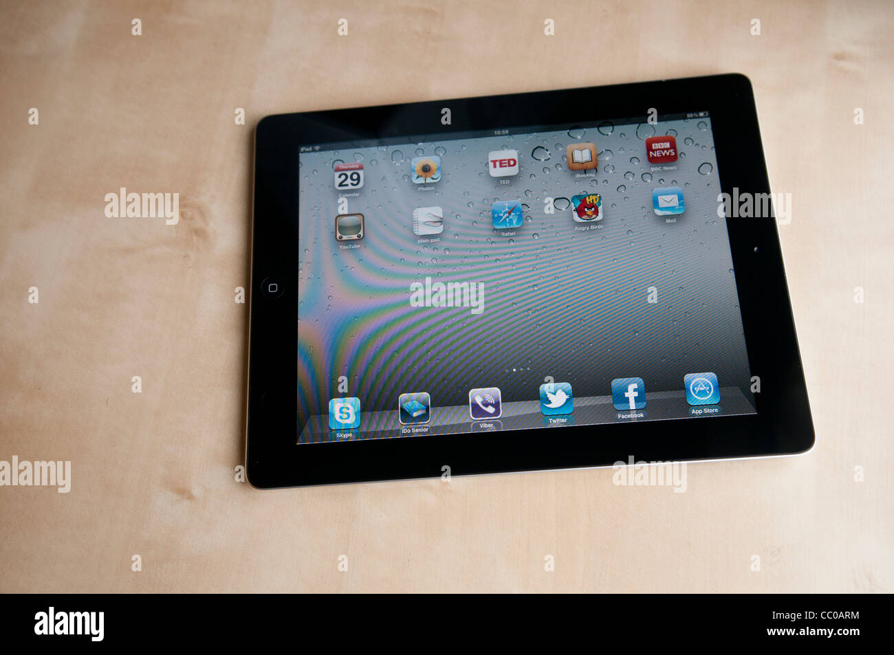 Ipad 2 screen hi-res stock photography and images - Alamy