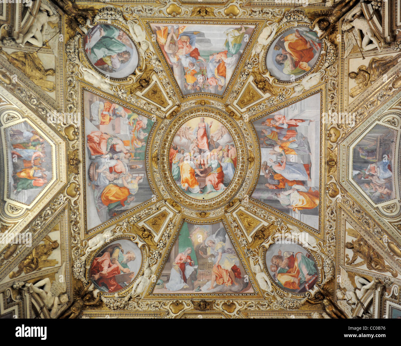 With renaissance painted ceiling hi-res stock photography and images ...