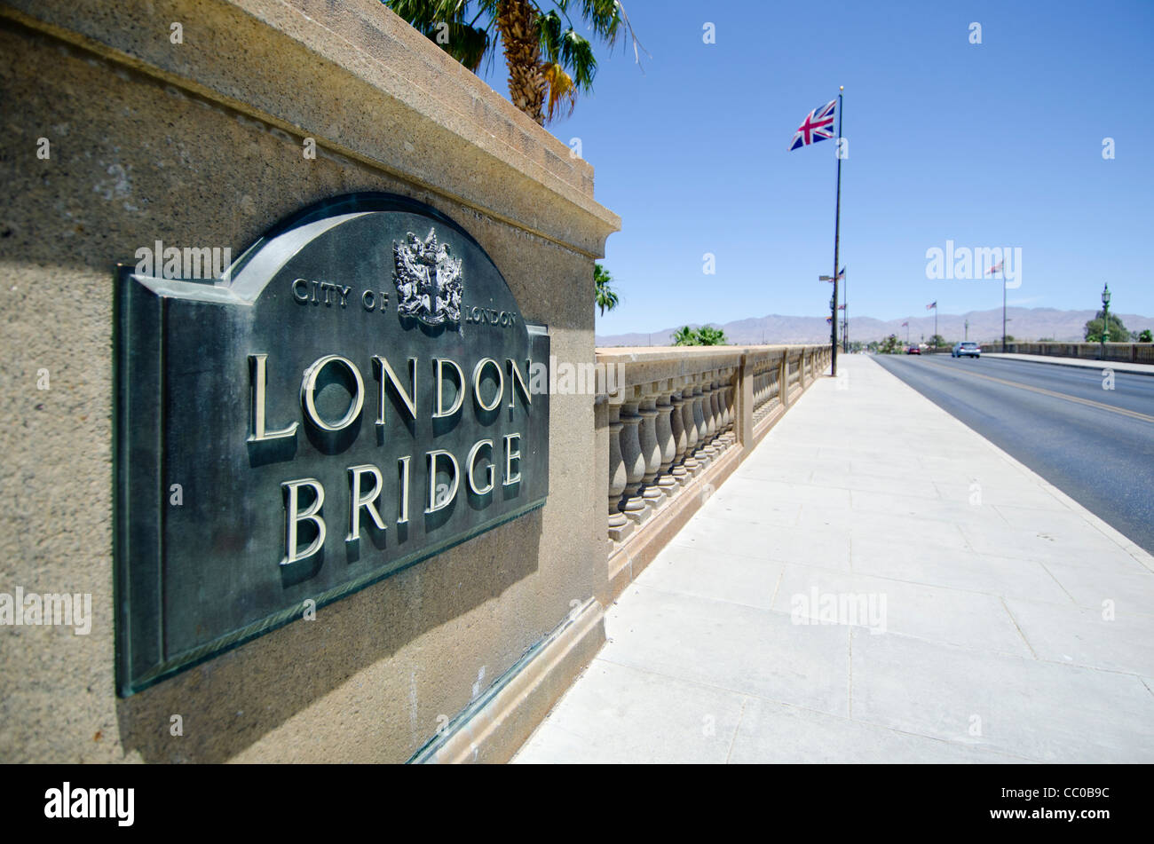 London bridge on Lake Havasu City Arizona Stock Photo - Alamy