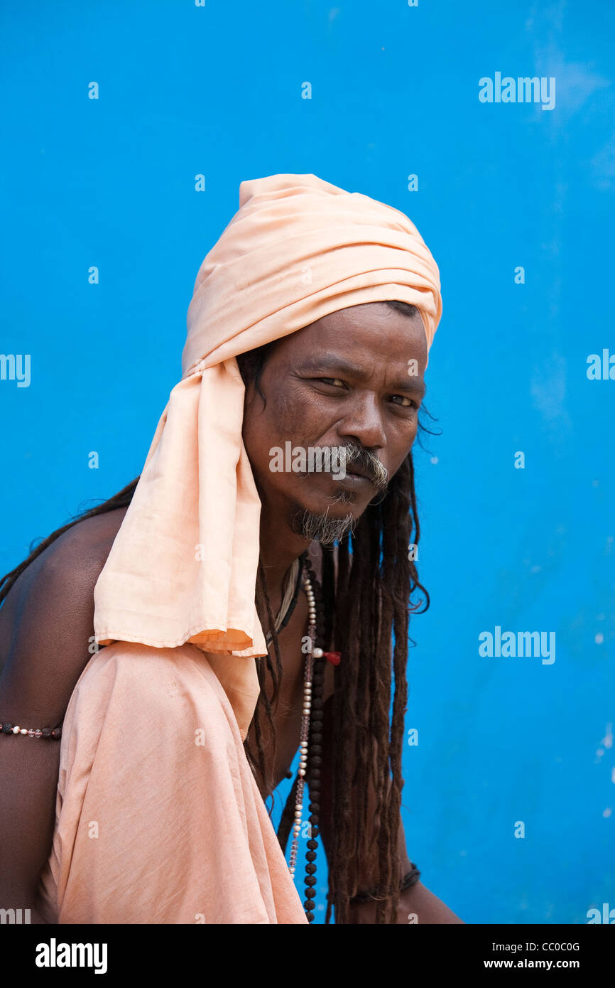 Wandering Holy Man Stock Photos & Wandering Holy Man Stock Images - Alamy