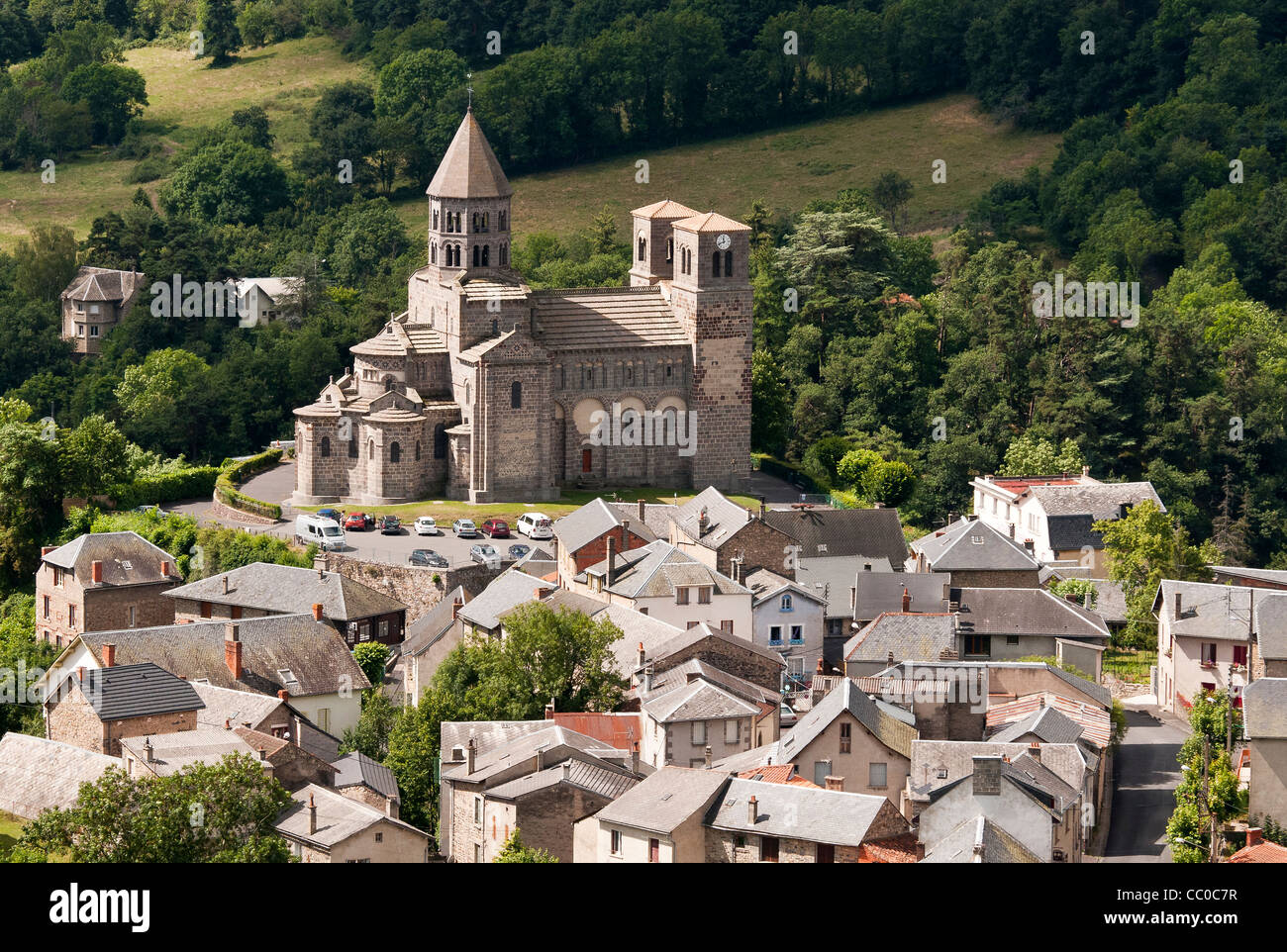 Saint nectaire hi-res stock photography and images - Alamy