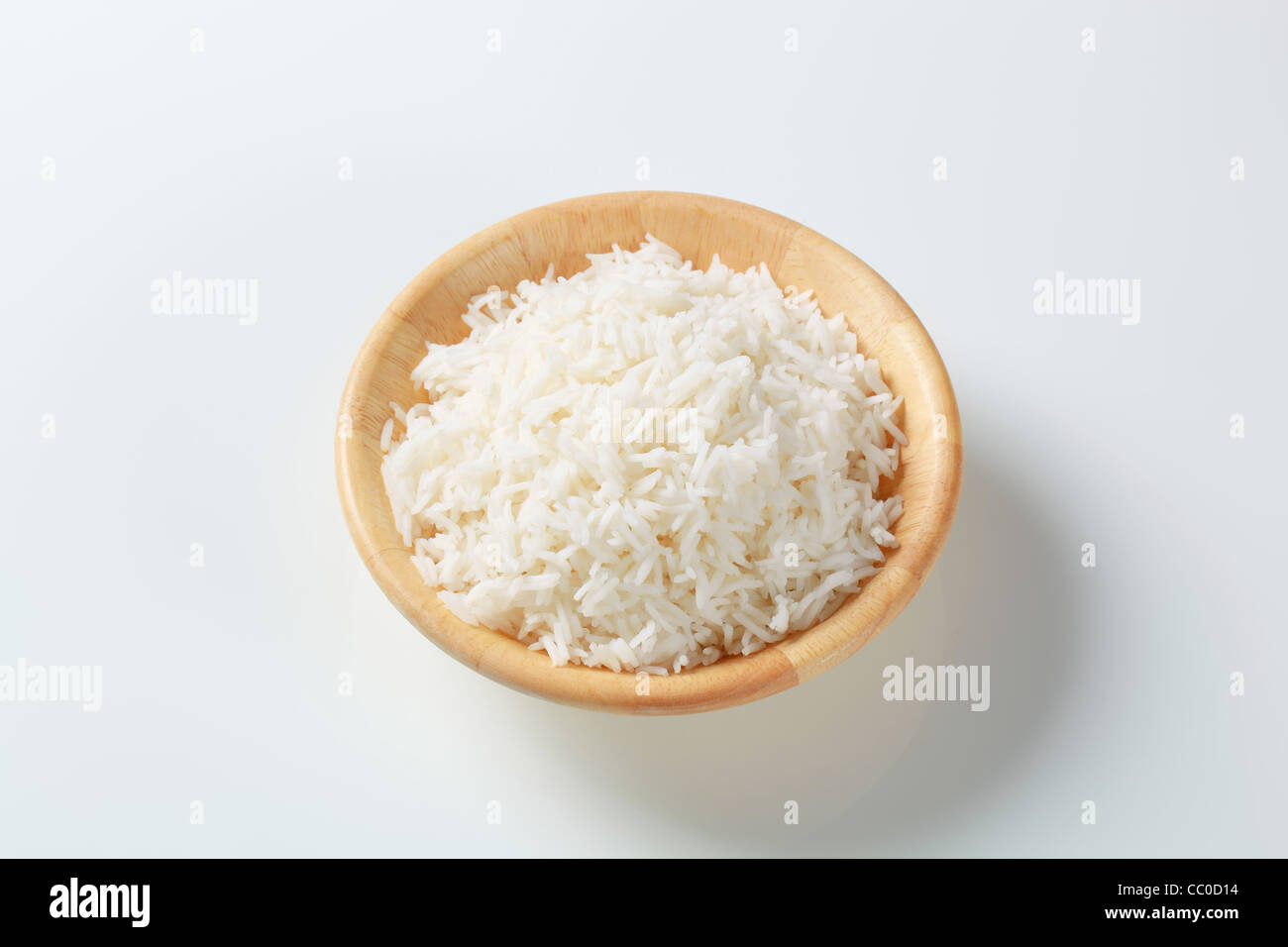 Boiled white rice in a wooden bowl Stock Photo - Alamy