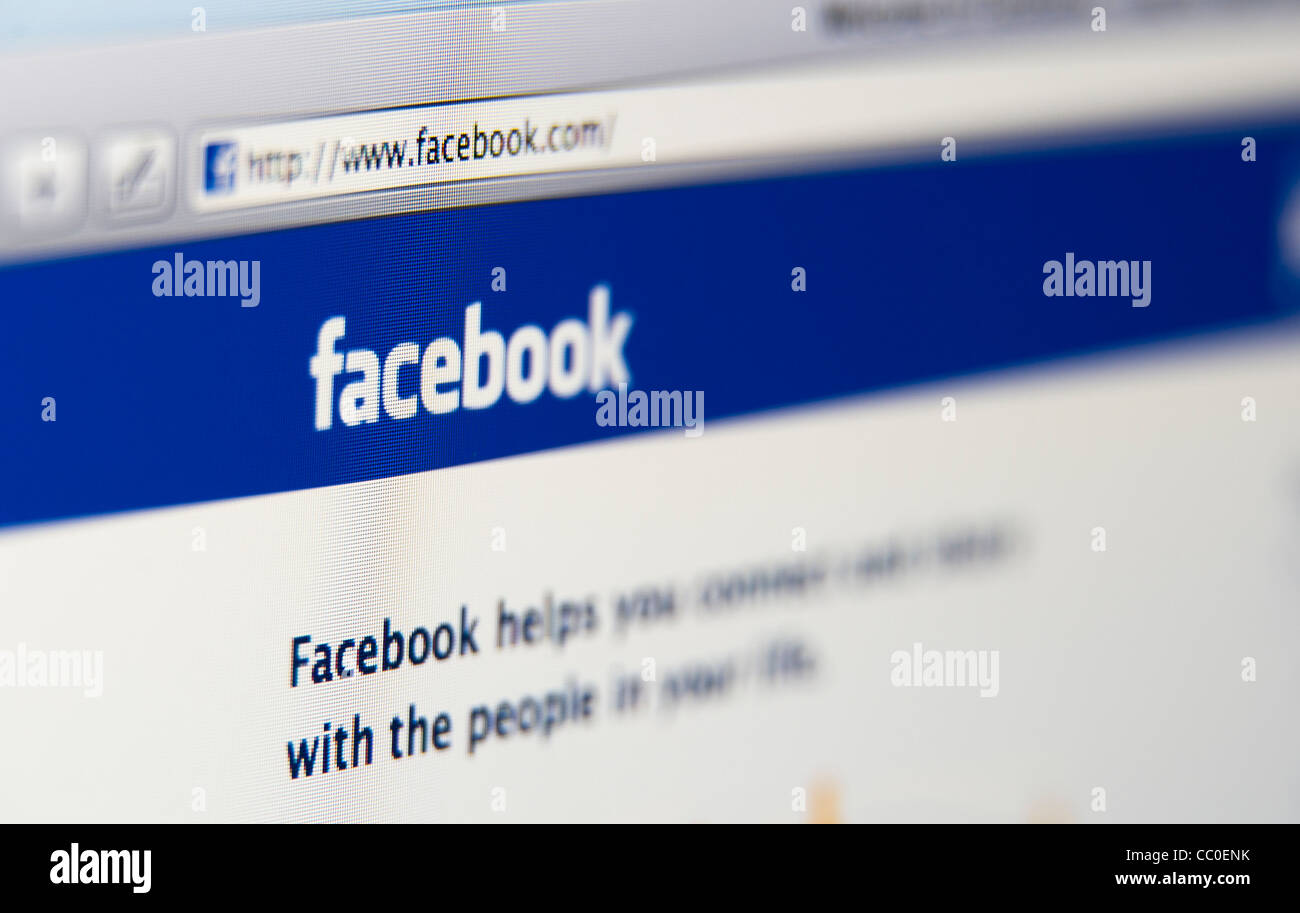 facebook website screen Stock Photo - Alamy