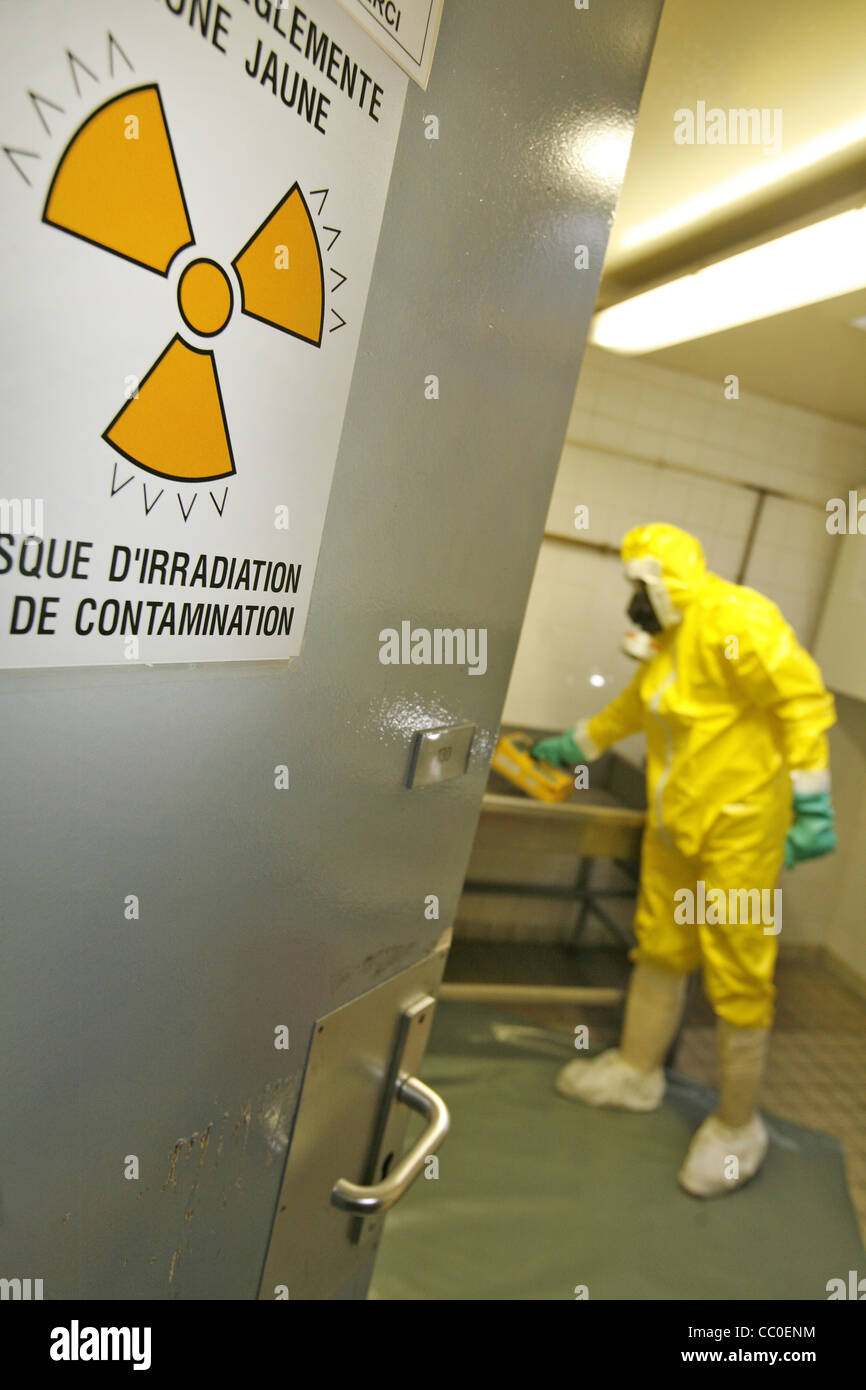 MEASURING THE RADIOACTIVITY OF A PRODUCT WITH AN ICTOMETER AND ...