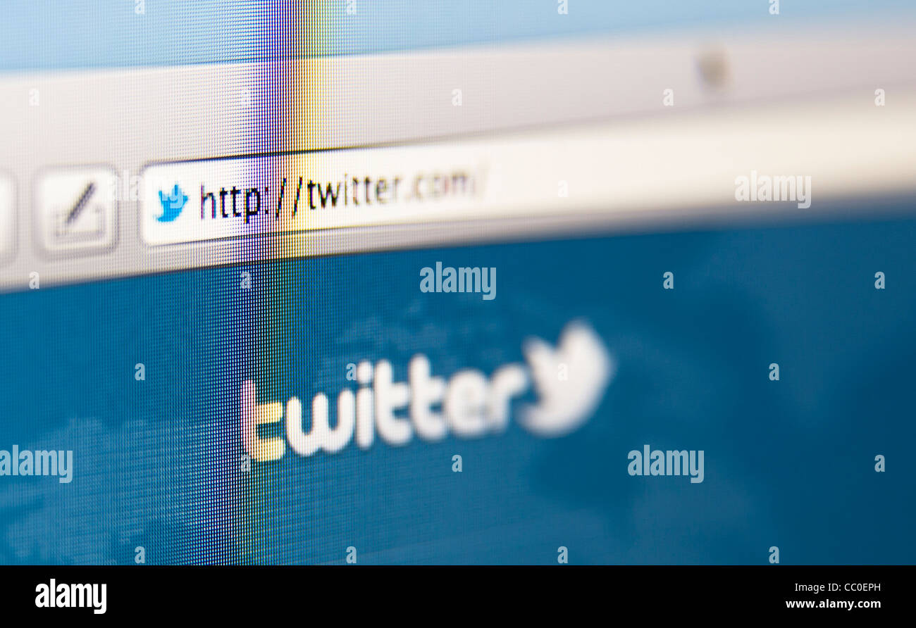 twitter website screen Stock Photo - Alamy