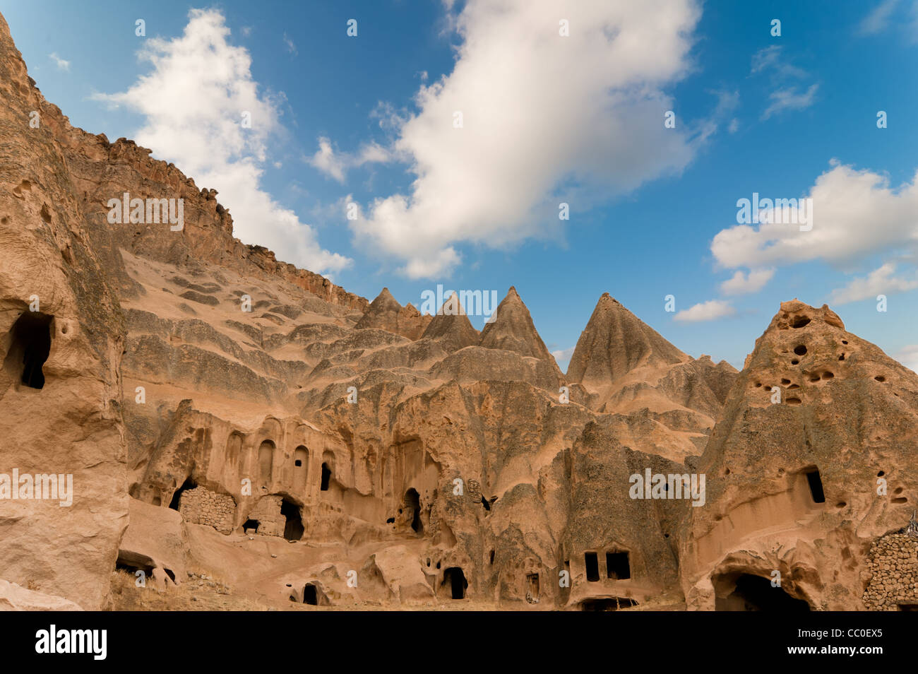 Tuff sandstone hi-res stock photography and images - Alamy