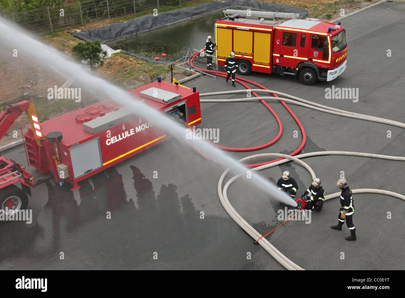 Hose cell hi-res stock photography and images - Alamy