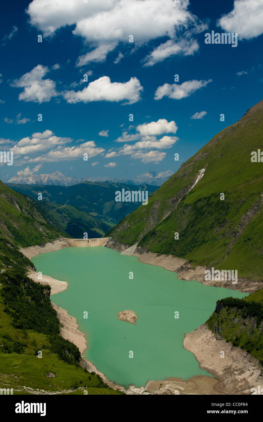 Kaprun Dam, lake and Alps in Austria Stock Photo - Alamy