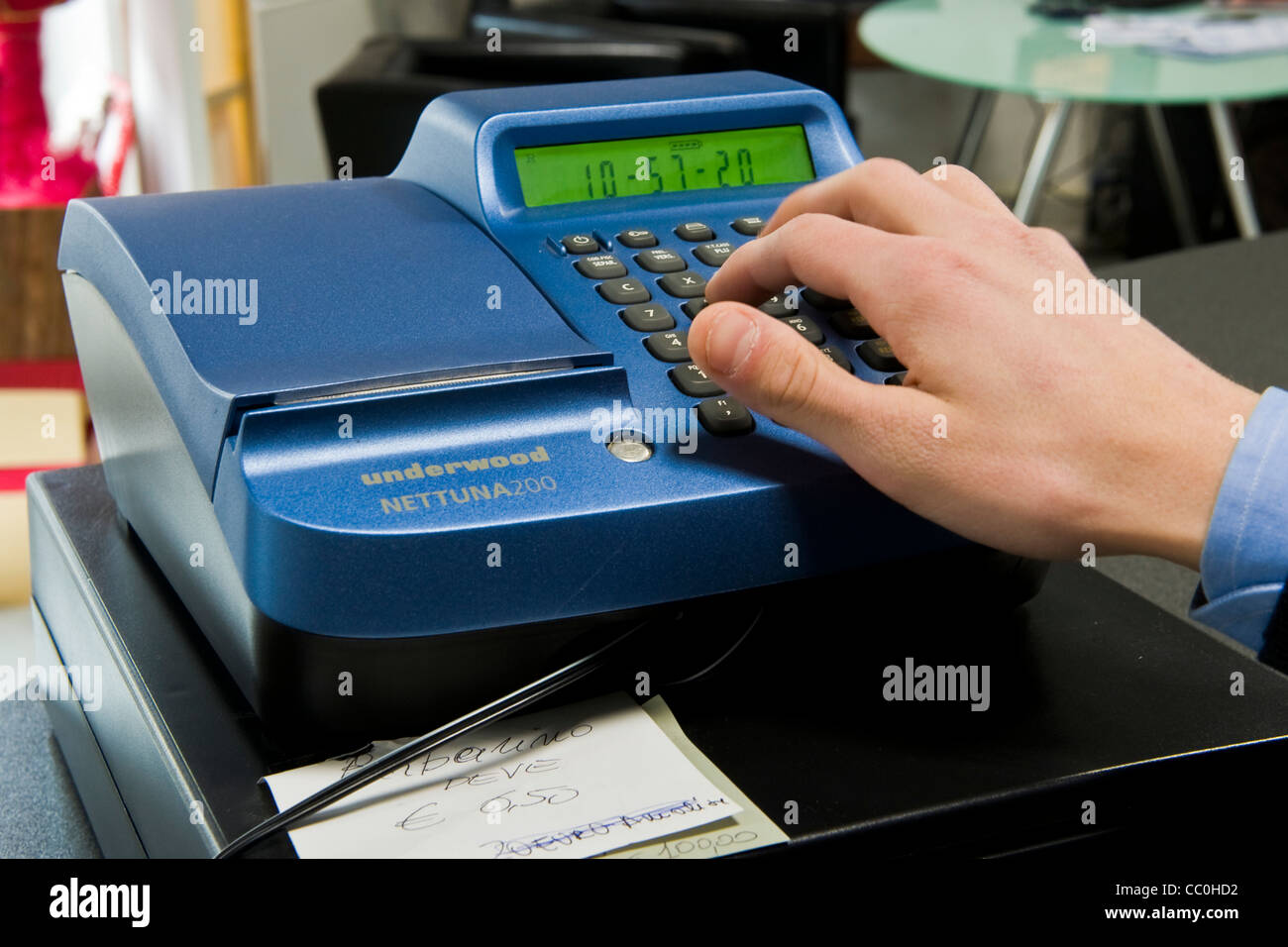 Return cash register hi-res stock photography and images - Alamy
