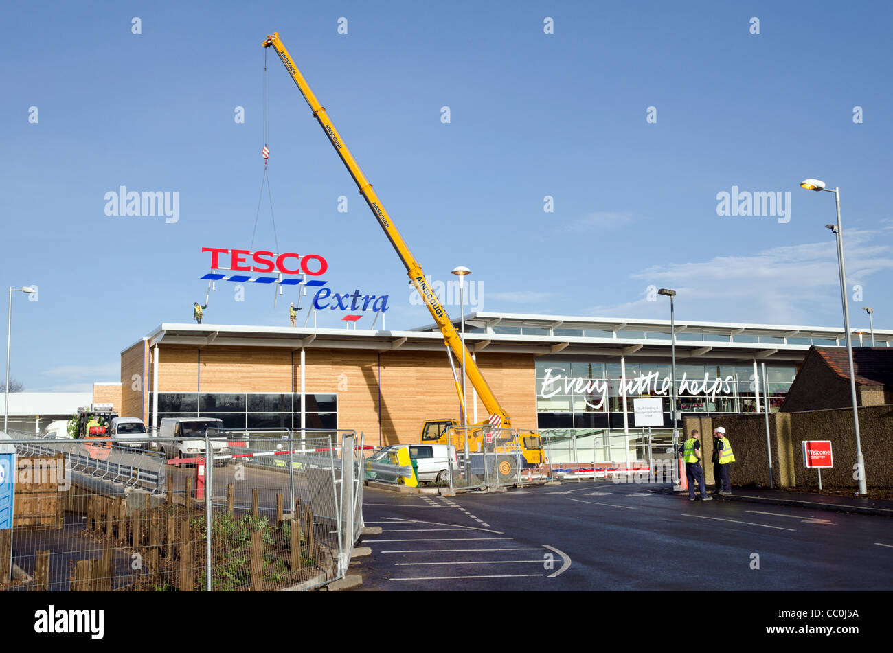 Tesco Sign High Resolution Stock Photography and Images - Alamy