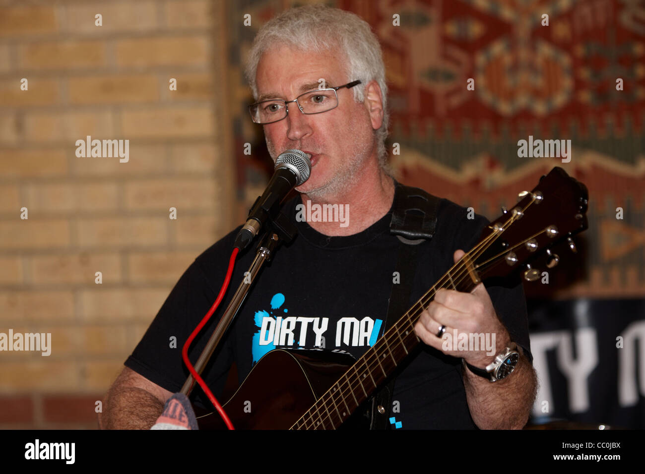 Folk band Dirty Mavis perform their Christmas single Oak Tree Lament ...