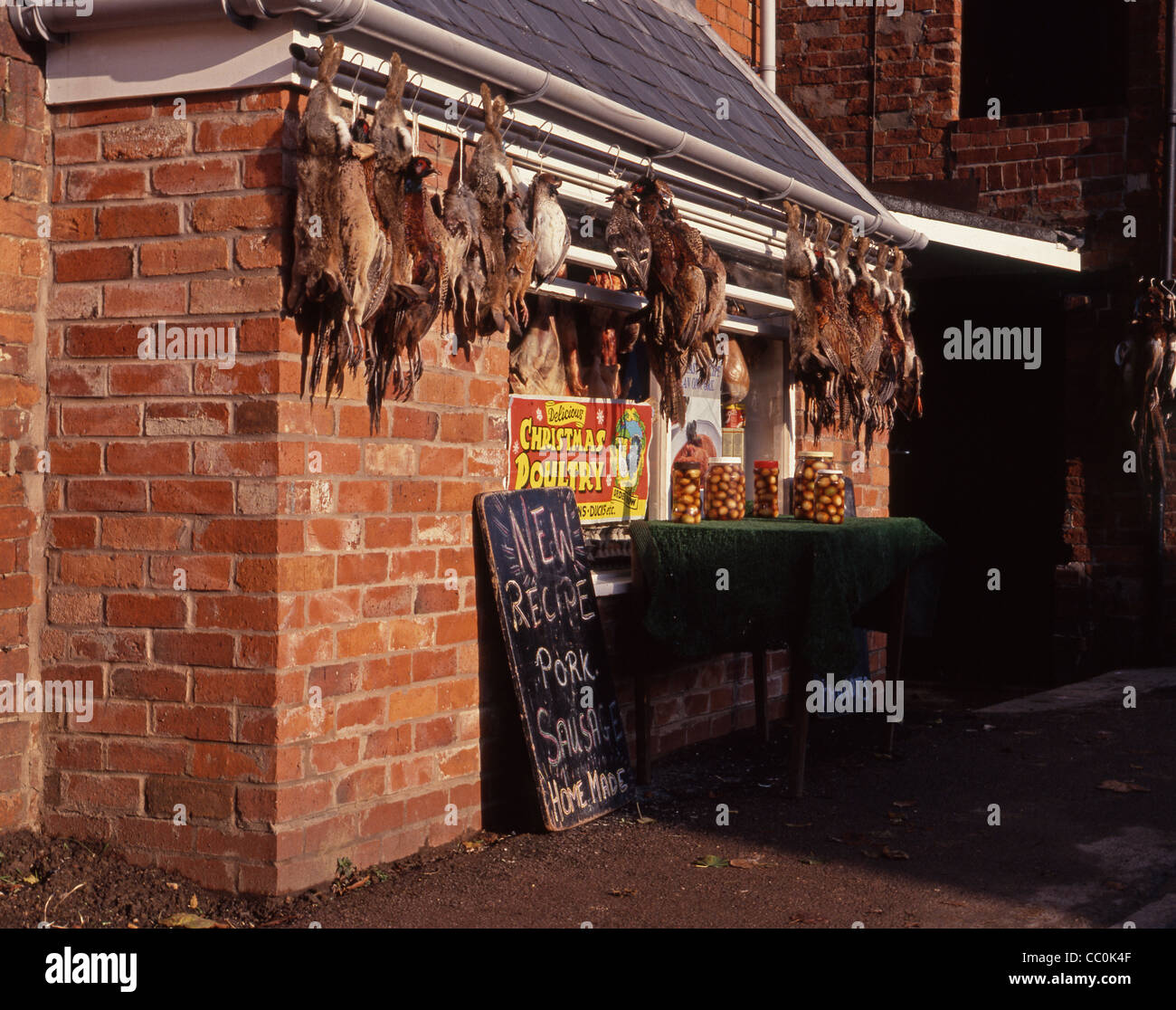 Game birds hanging hi-res stock photography and images - Alamy