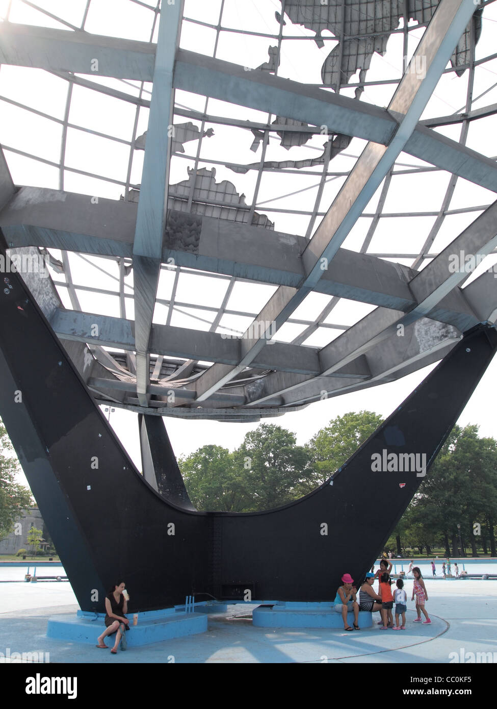 Unisphere, Queens, Corona Park, New York, globe Stock Photo - Alamy