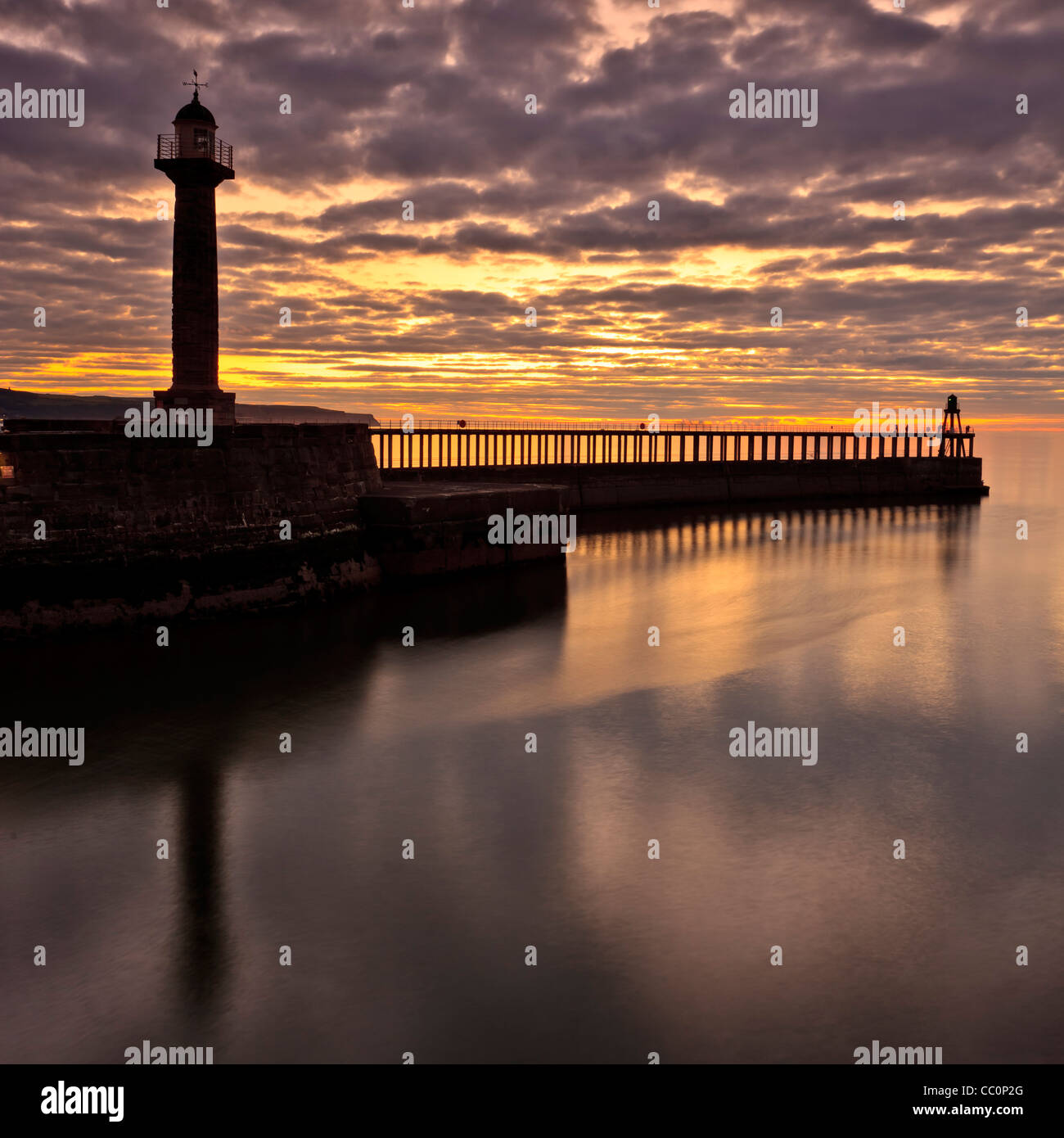 Whitby pier at sunset hi-res stock photography and images - Alamy