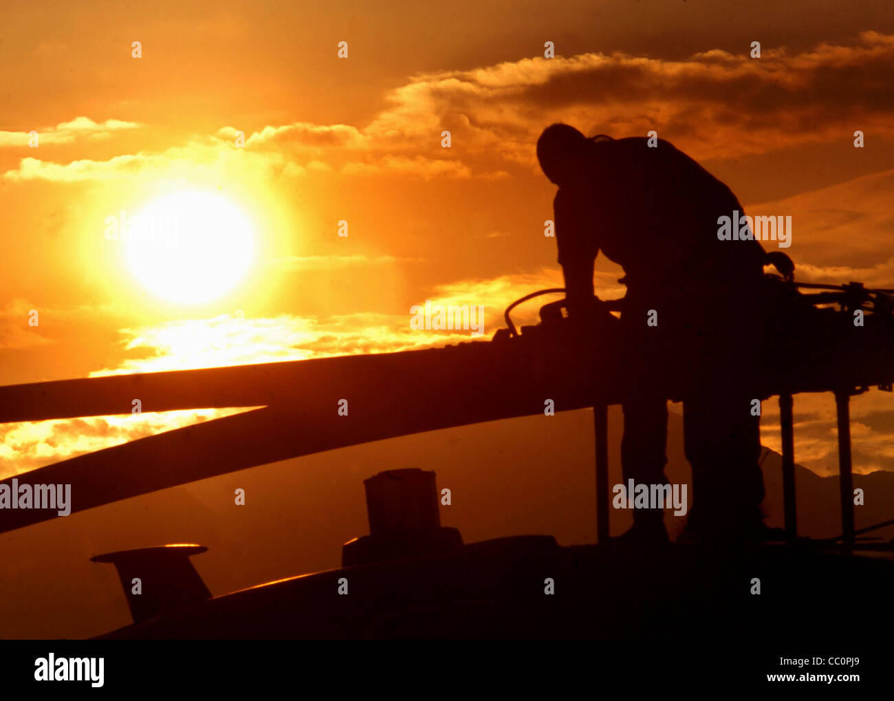 60 maintenance squadron hi-res stock photography and images - Alamy