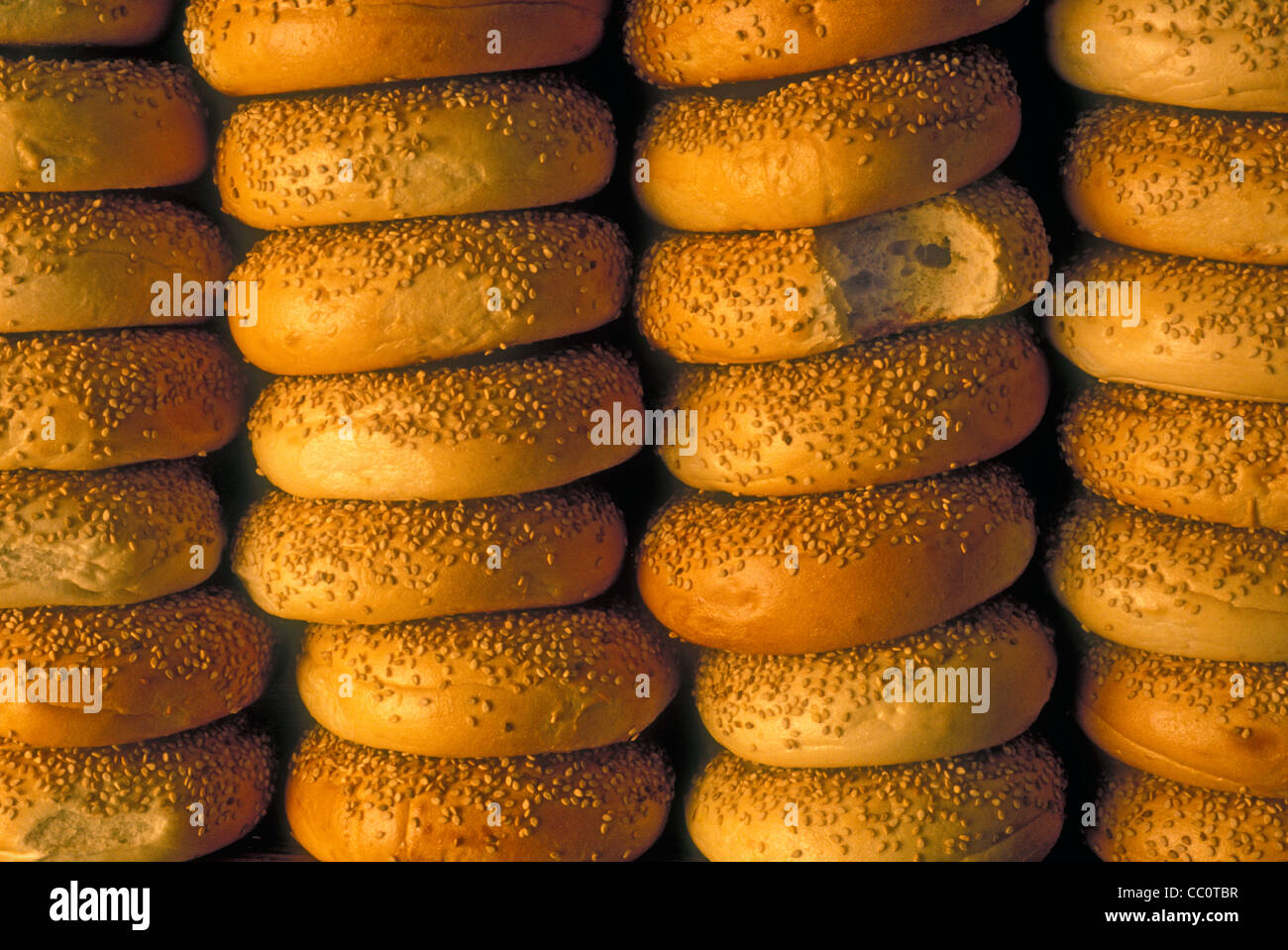 Dozen bagels hi-res stock photography and images - Alamy