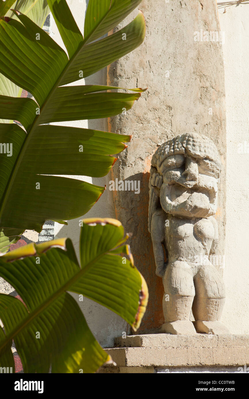 tiki god and surfboard in front of the Santa Barbara Surf Museum, Funk ...