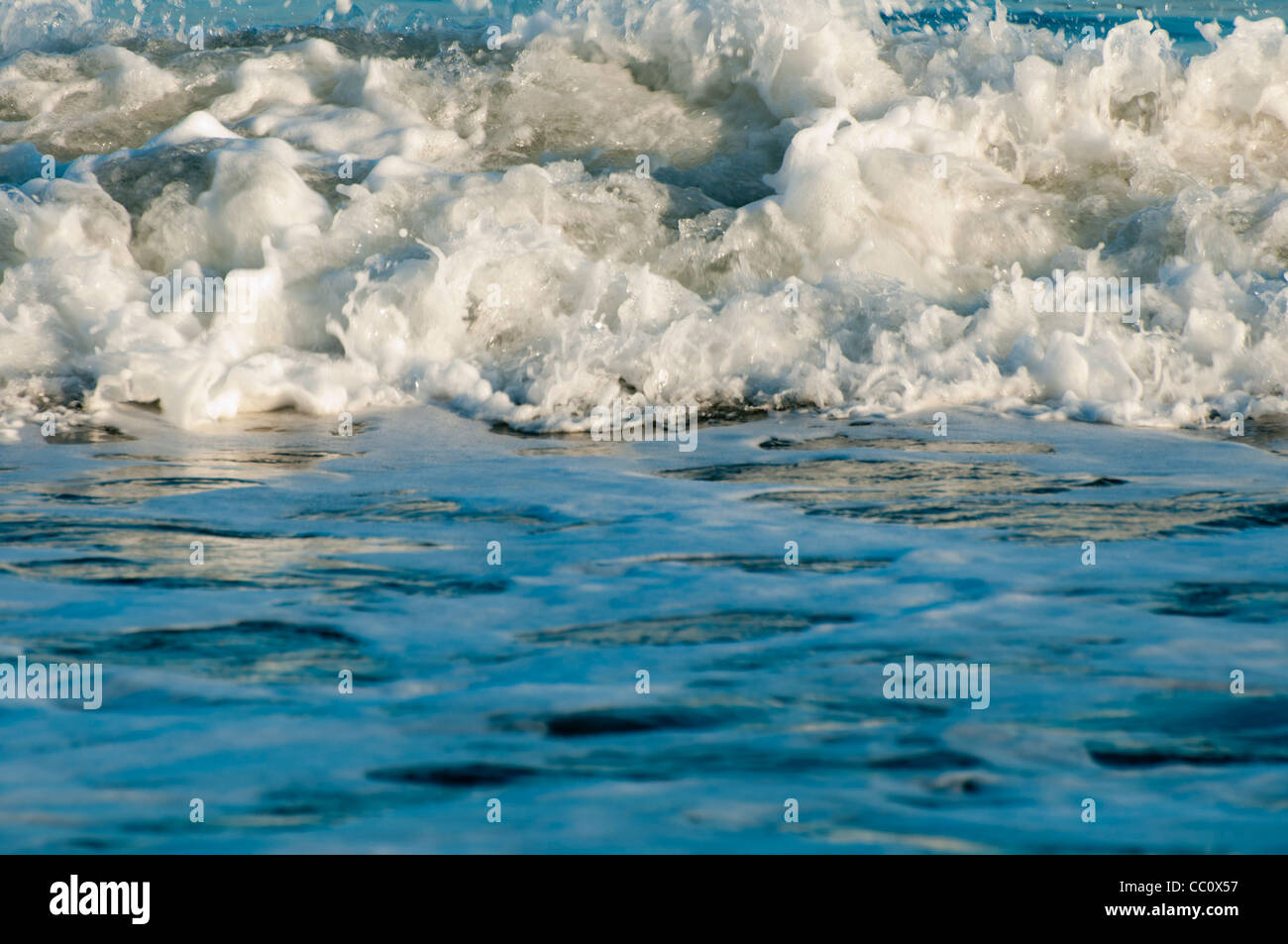 Waves closeup. Sparkling white waves Stock Photo - Alamy