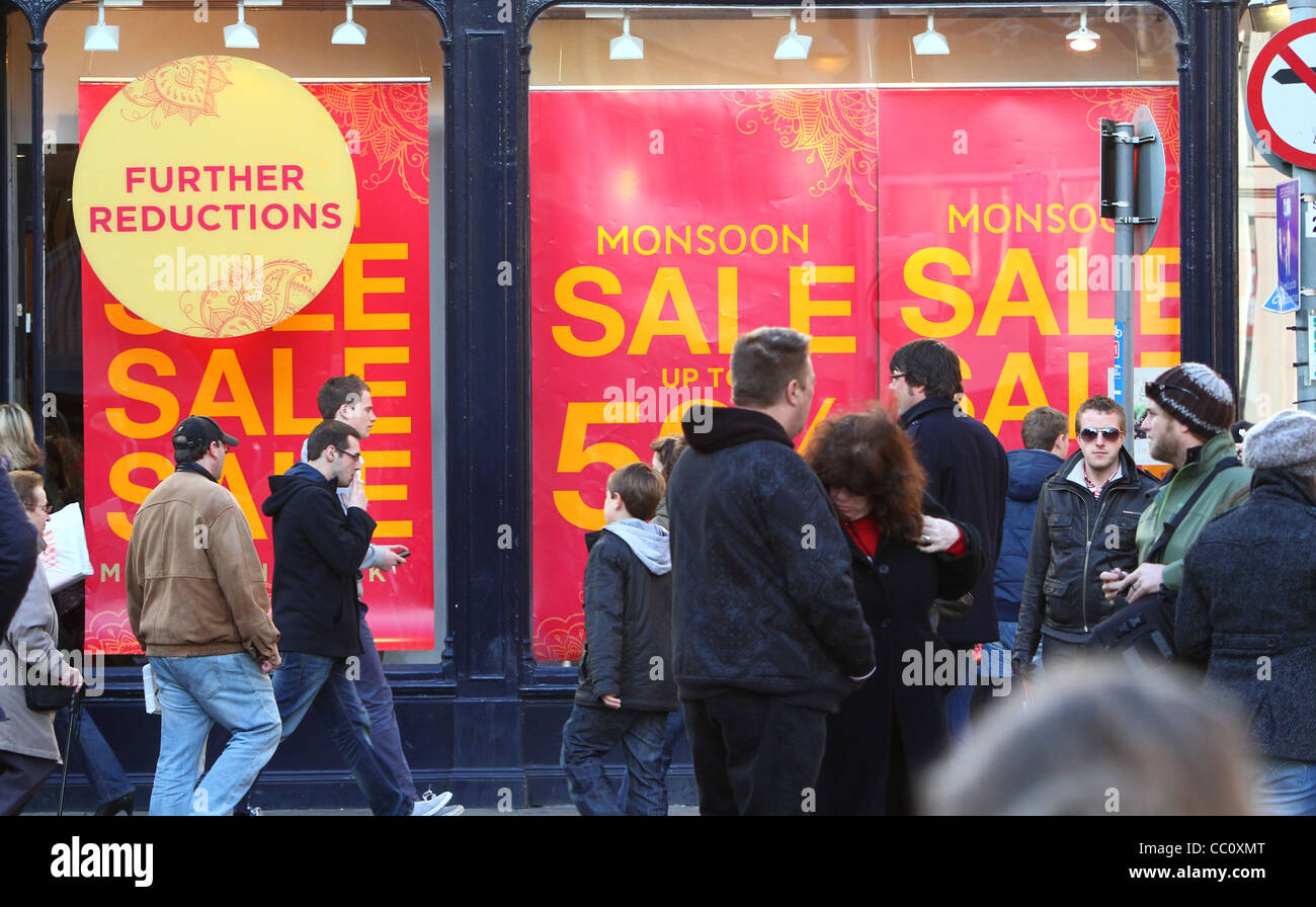 Cambridge high street hi-res stock photography and images - Alamy