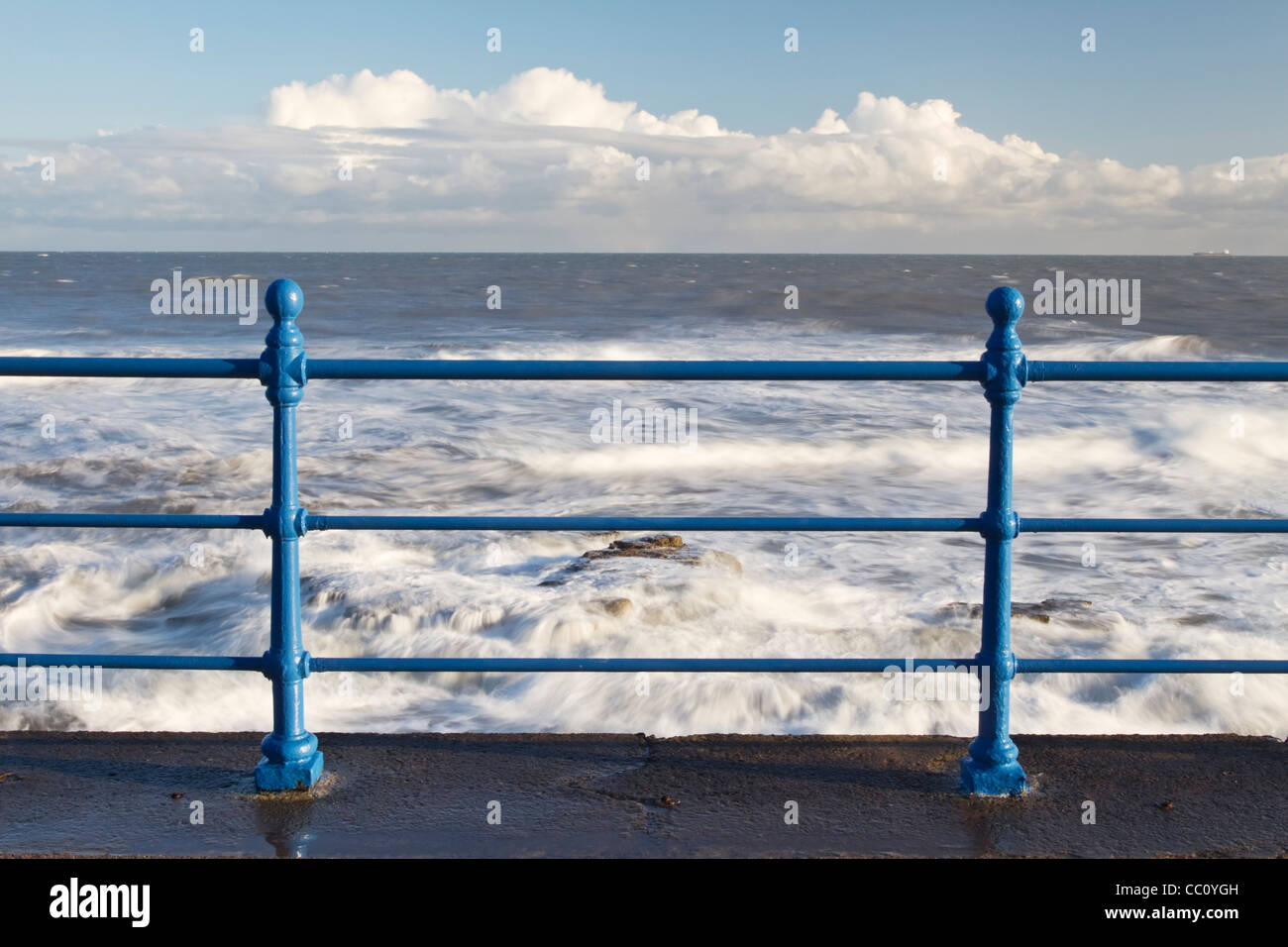 Rough winter seas off the coast of Hartlepool headland, Teesside ...
