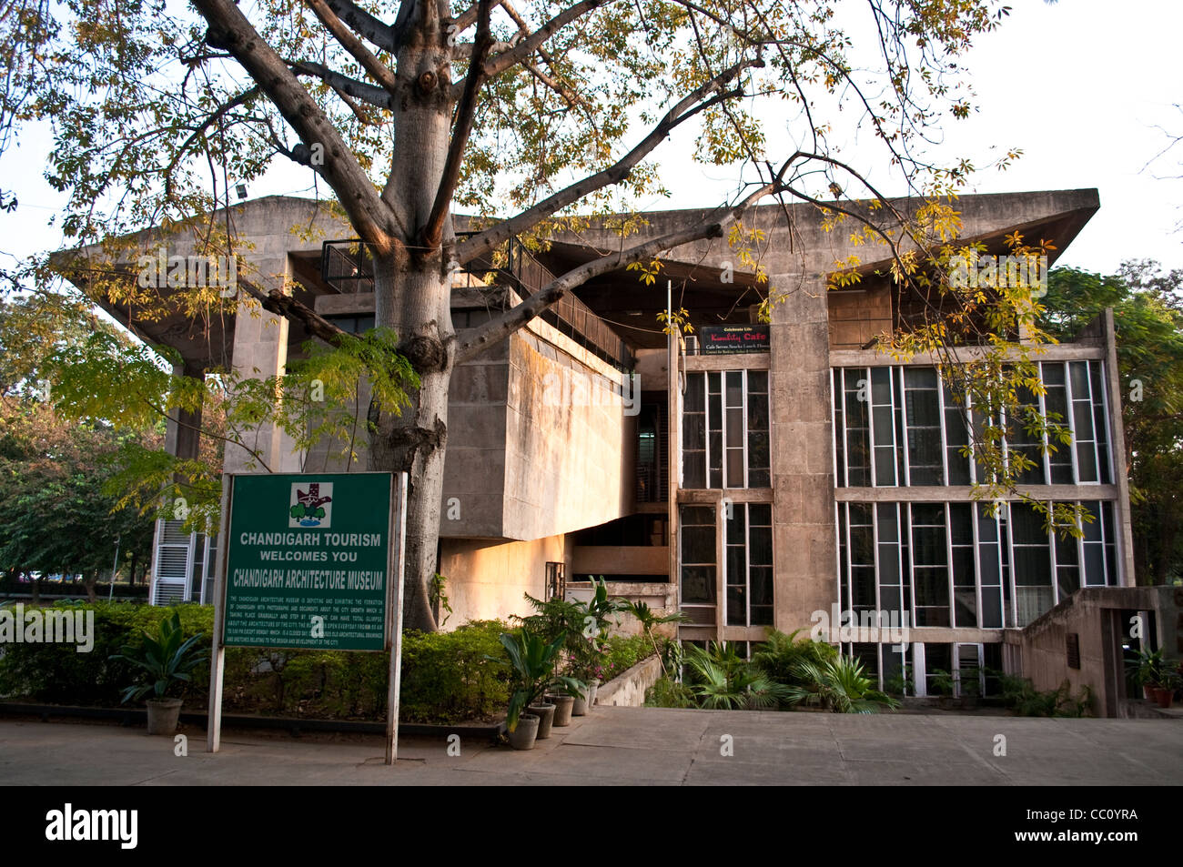 Chandigarh architecture museum hi-res stock photography and images - Alamy