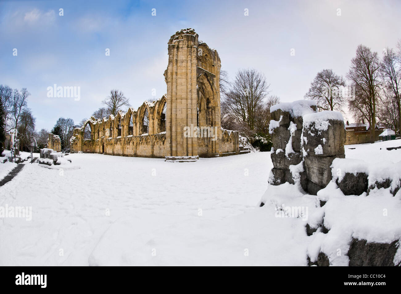 Ruins of St Mary's Abbey, Museum Gardens, York, in snow Stock Photo - Alamy