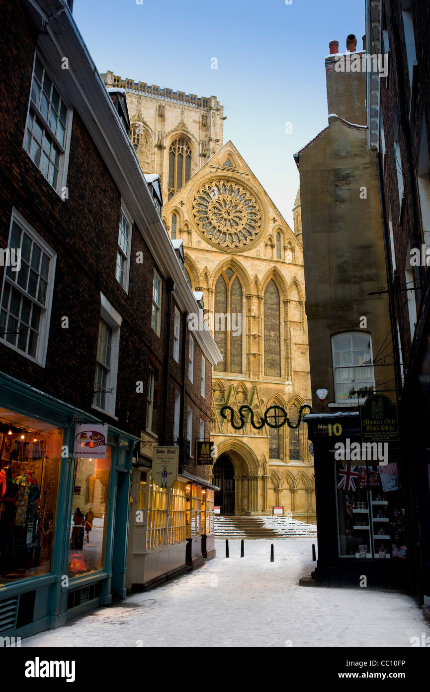 Minster gates york hi-res stock photography and images - Alamy