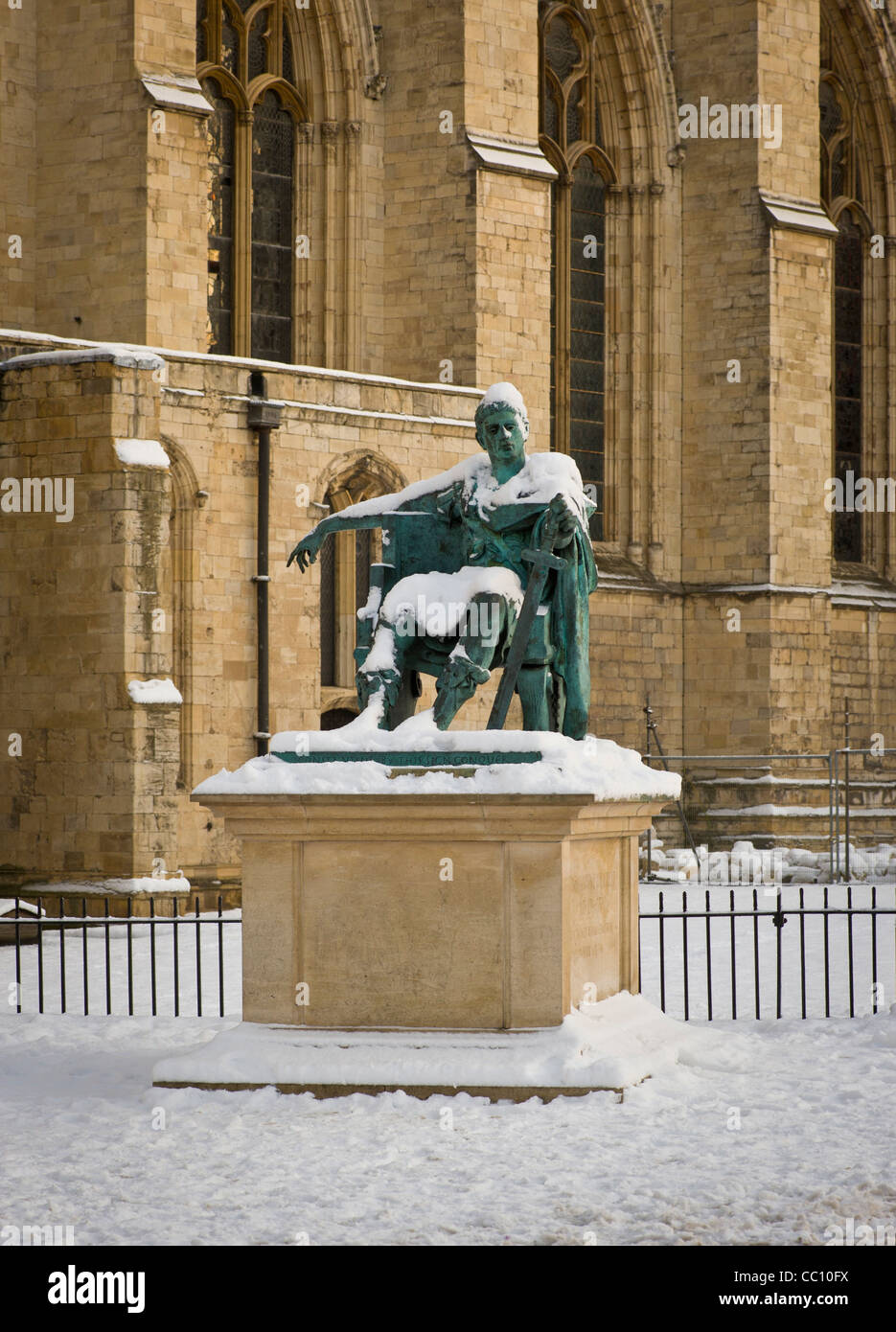 Snow covered statue of Constantine outside York Minster Stock Photo - Alamy