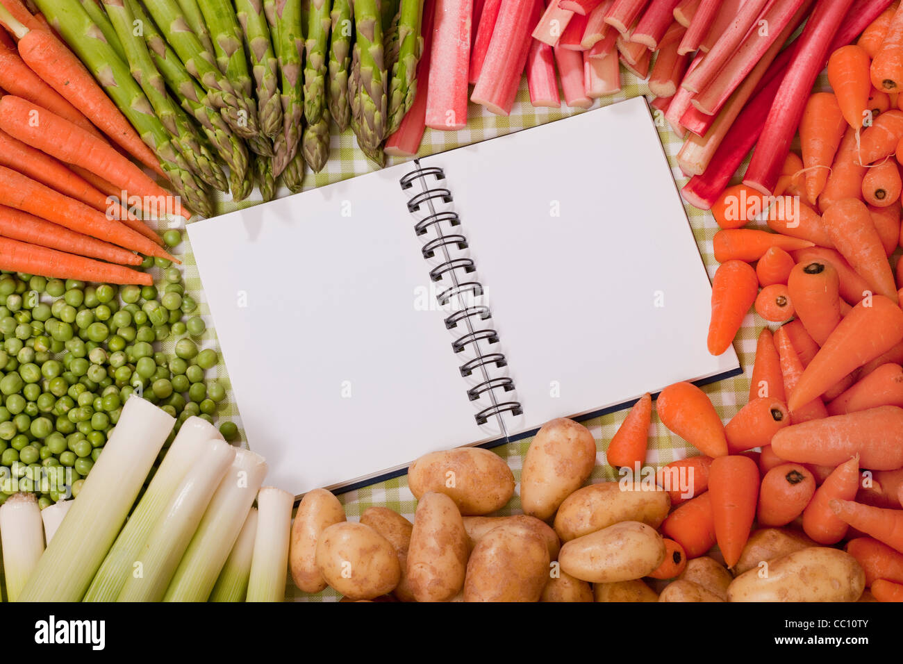 Vegetables & Note Book 2 Stock Photo - Alamy