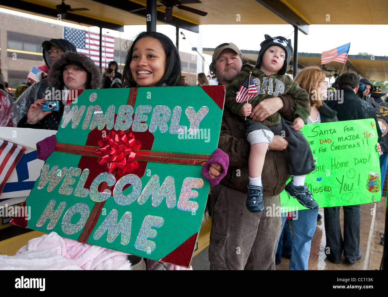Welcome home ceremony for Iraq war veterans returning from duty to Fort ...