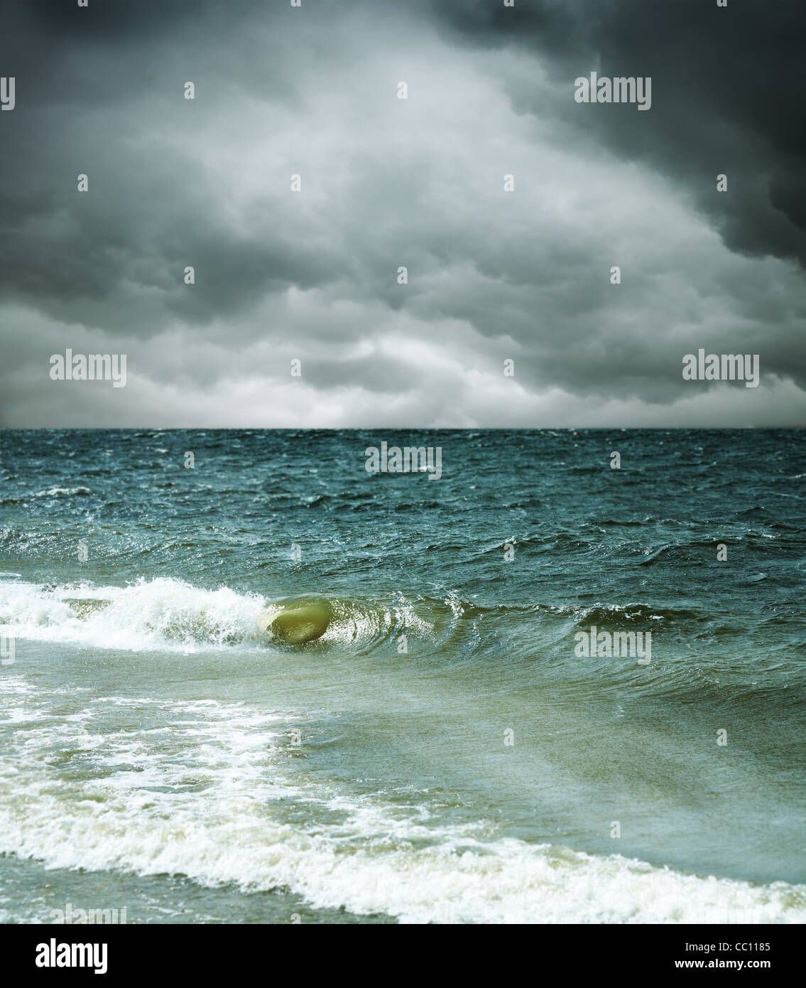 Heavy gale hi-res stock photography and images - Alamy